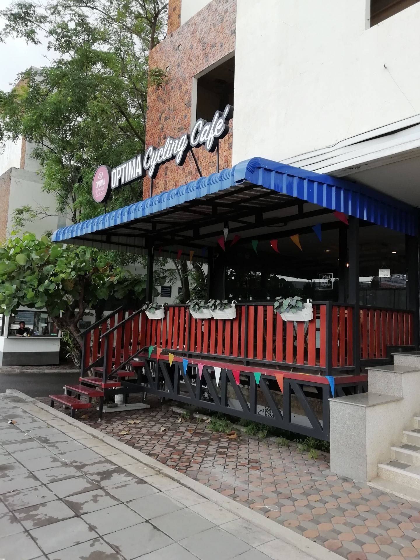 รีวิว Optima Cycling Cafe - คาเฟ่ขายจักรยาน - Wongnai