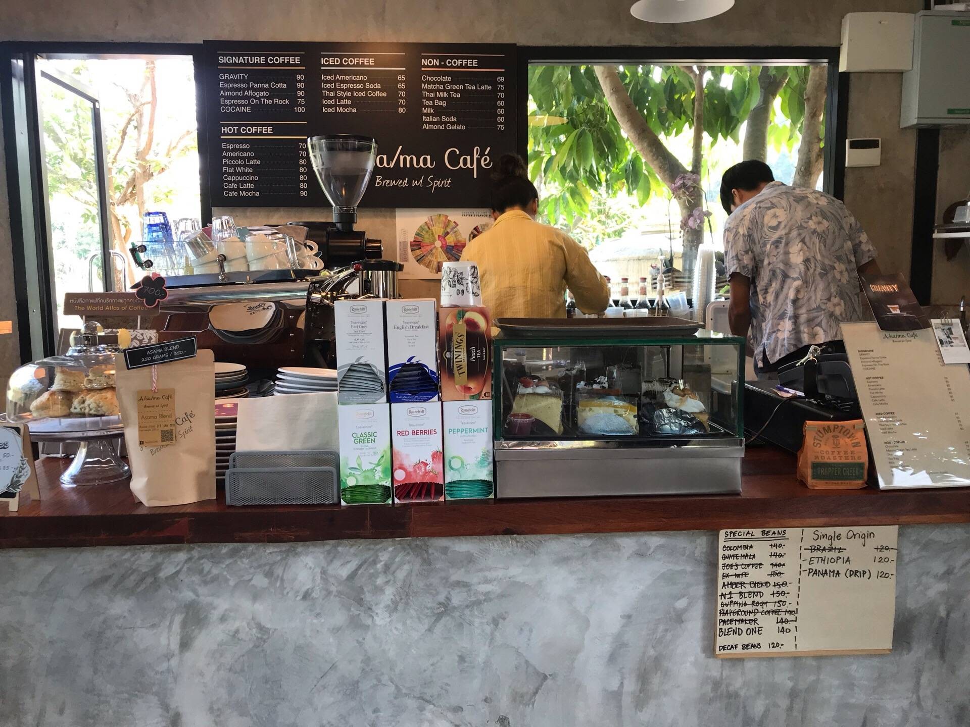 รีวิว Asama Cafe - ร้านกาแฟดีๆ ในหมู่บ้าน