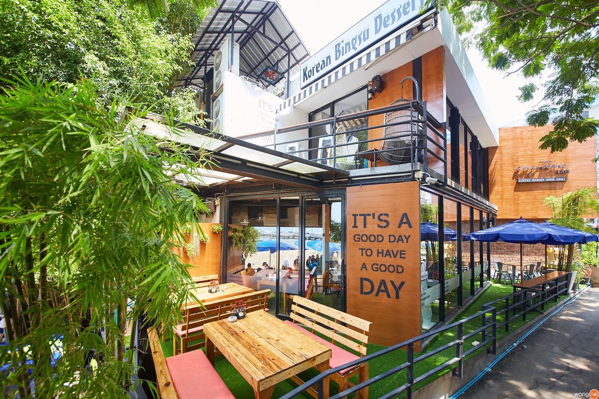 [รีวิว] Anytime Cafe คาเฟ่วิวทะเลพัทยา ควรค่าแก่การพาเพื่อนมาเช็กอิน!