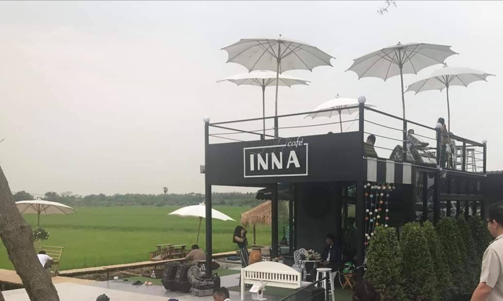 รีวิว In Na Cafe สระบุรี - ร้านกาแฟบรรยากาศท้องทุ่ง