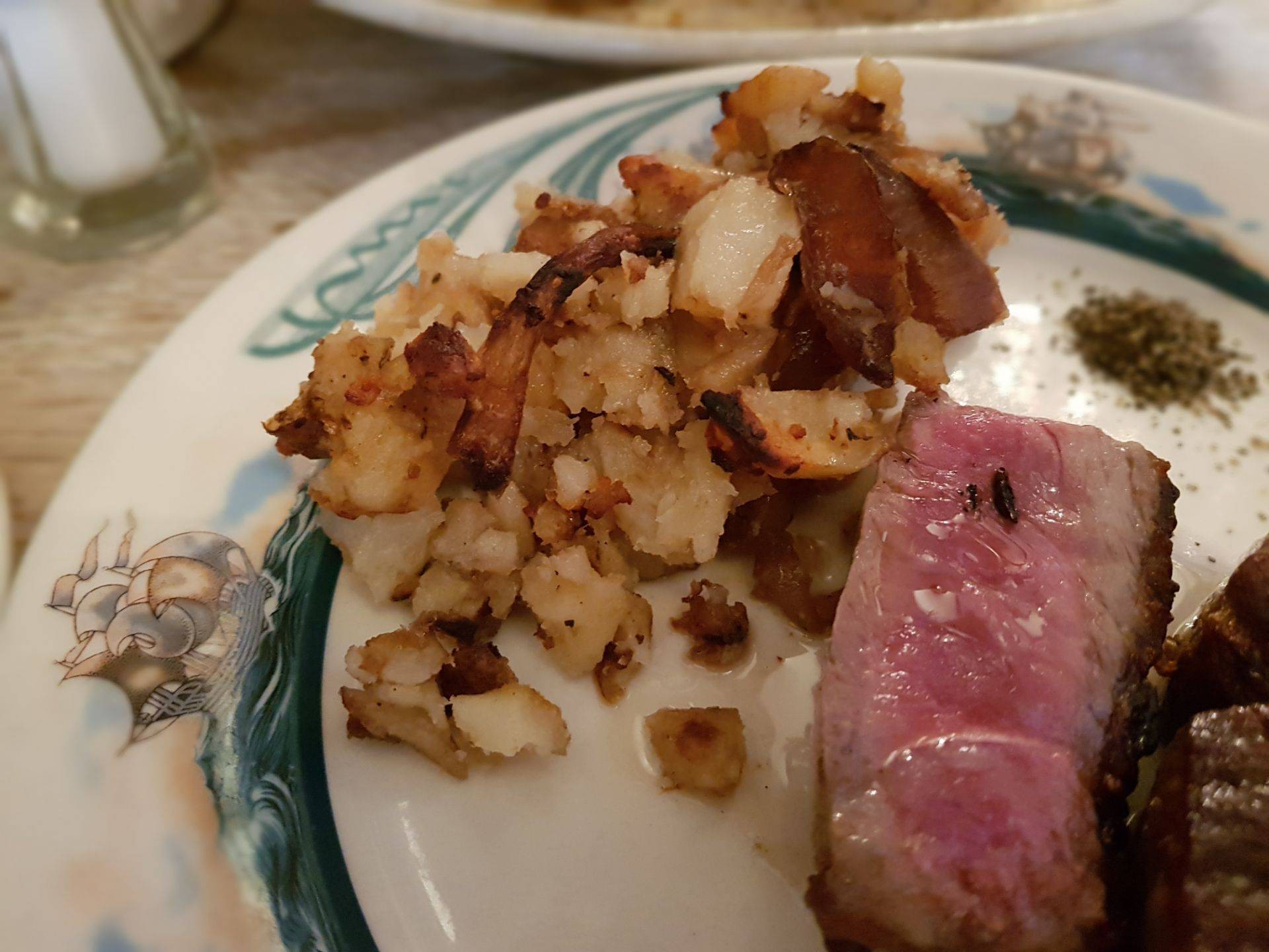 รีวิว Perter Luker Brooklyn - อร่อย บริการดี