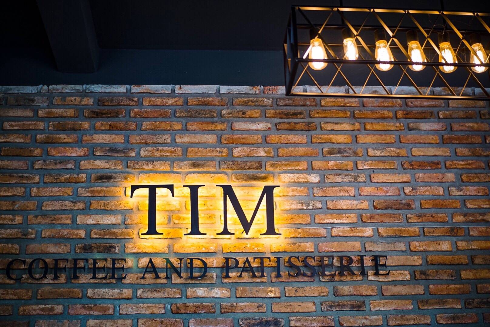 รีวิว ฑิมคาเฟ่ TIM CAFE' - ร้านสวย มุมถ่ายรูปเยอะ📸📸