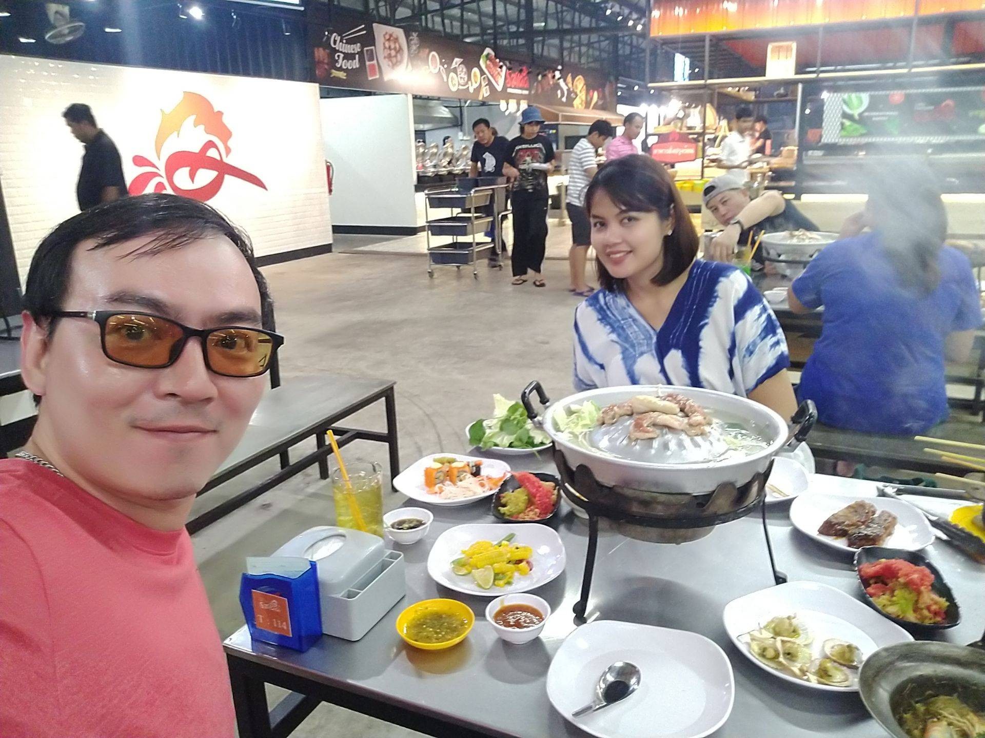 รูป รสเด็ดอินเตอร์บุฟเฟ่ต์ กุ้งกระทะ+ทะเลเผา มีนบุรี
