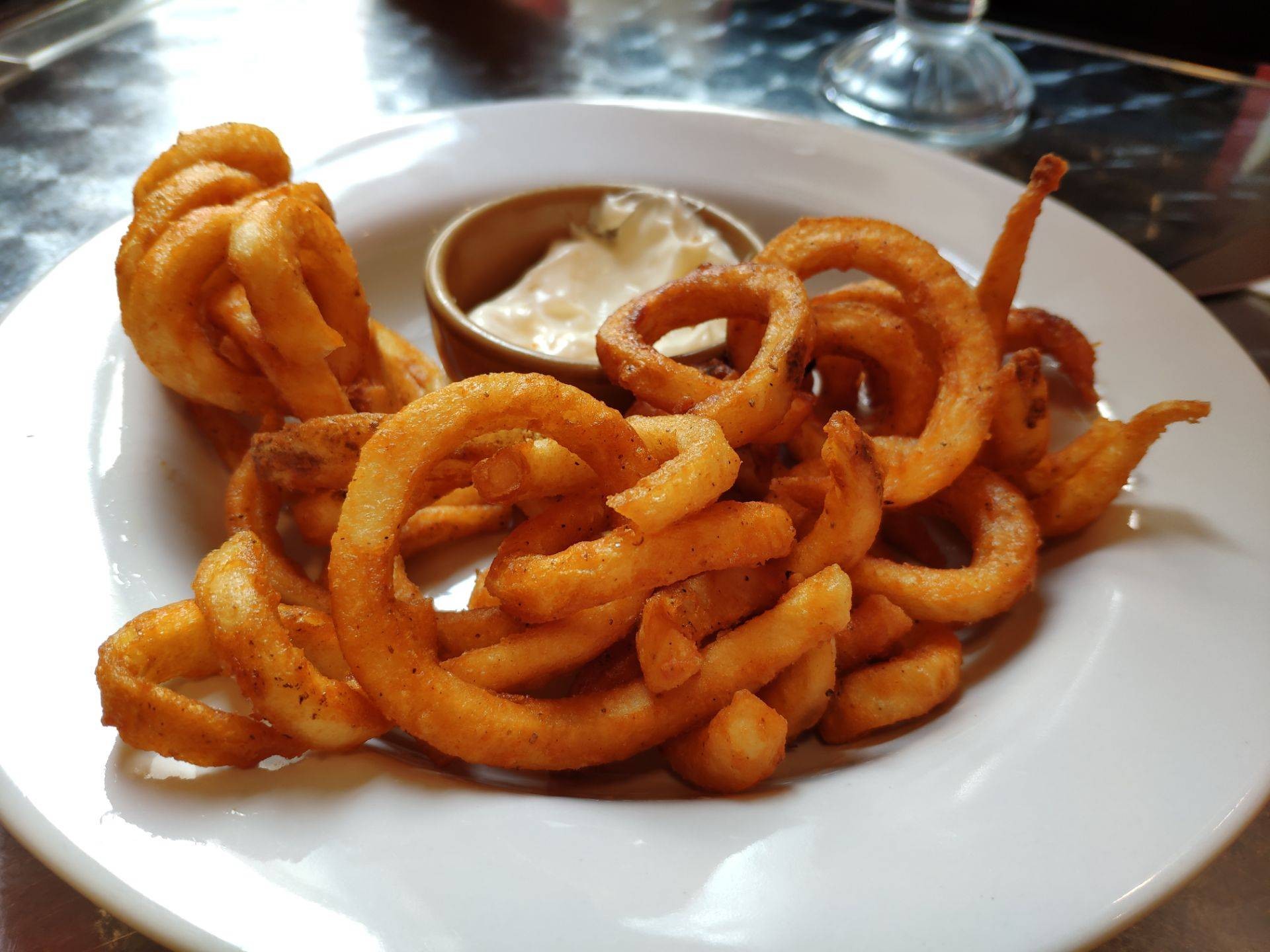 Curly Fries ร้าน V8 Diner สุขุมวิท11 - Wongnai