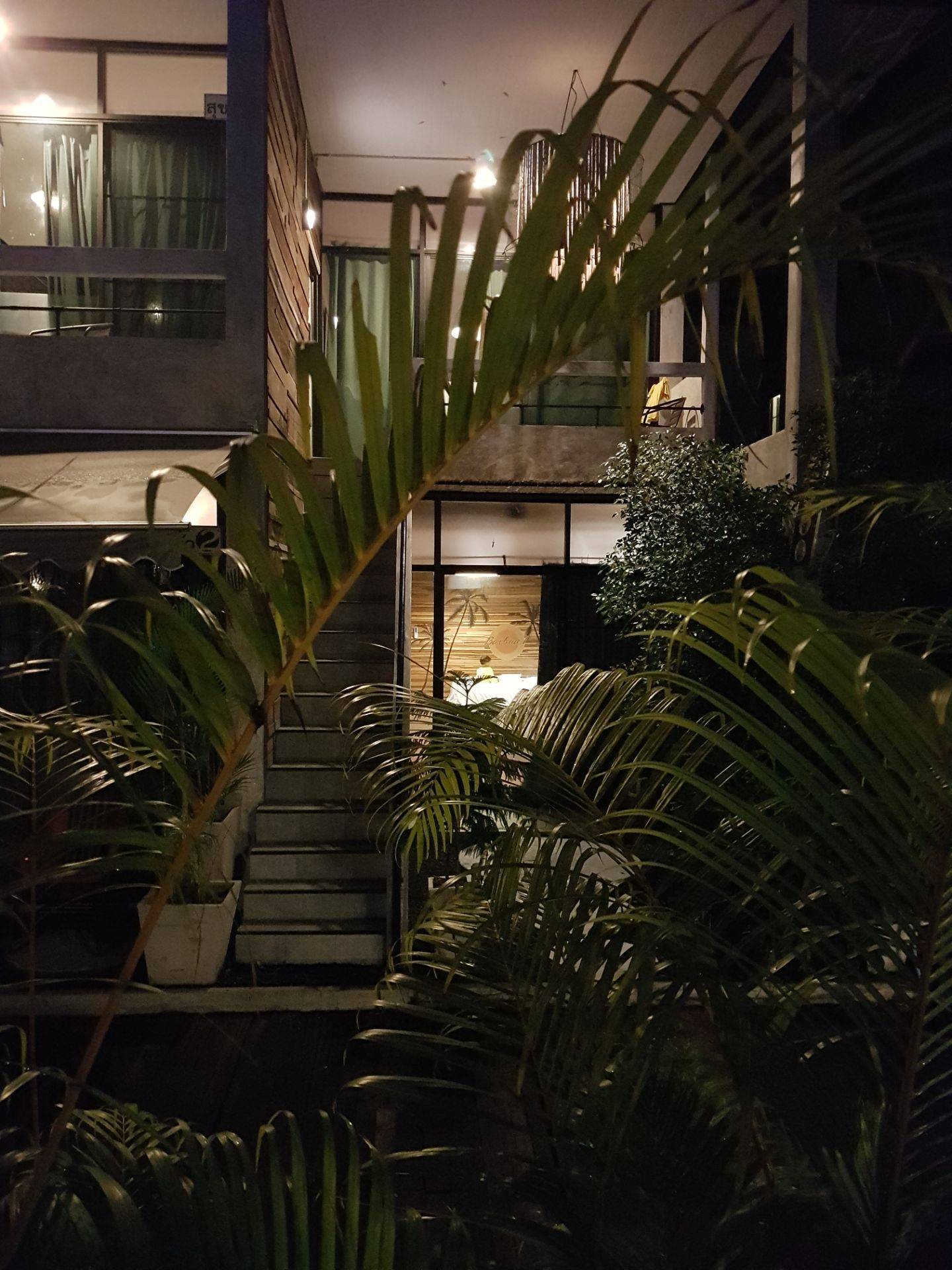 รูป มีนา วิลล่า