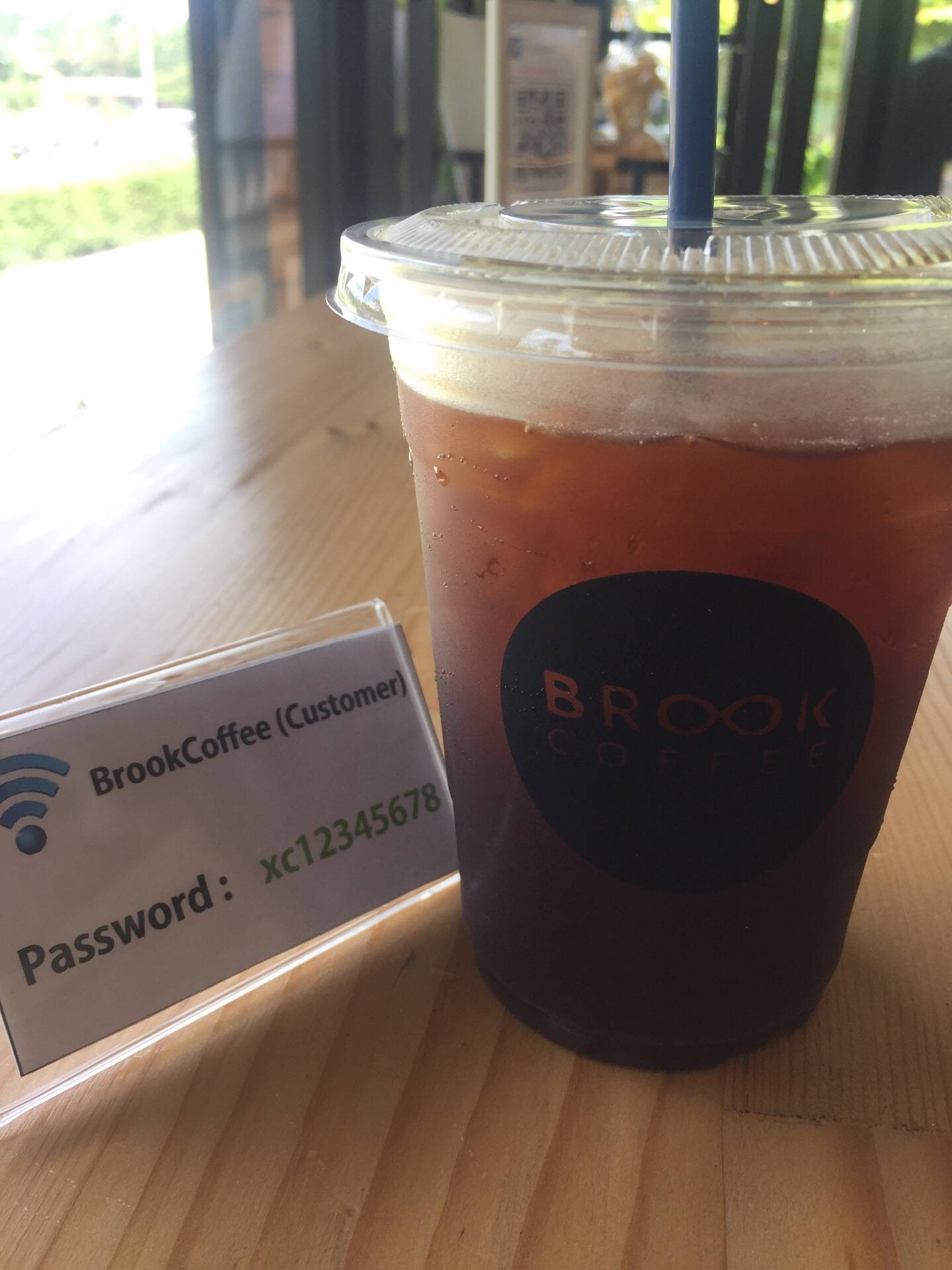 รีวิว Brook Coffee - Chumphon - ร้านกาแฟ ริมทาง มีดีที่มีที่จอดรถ ...