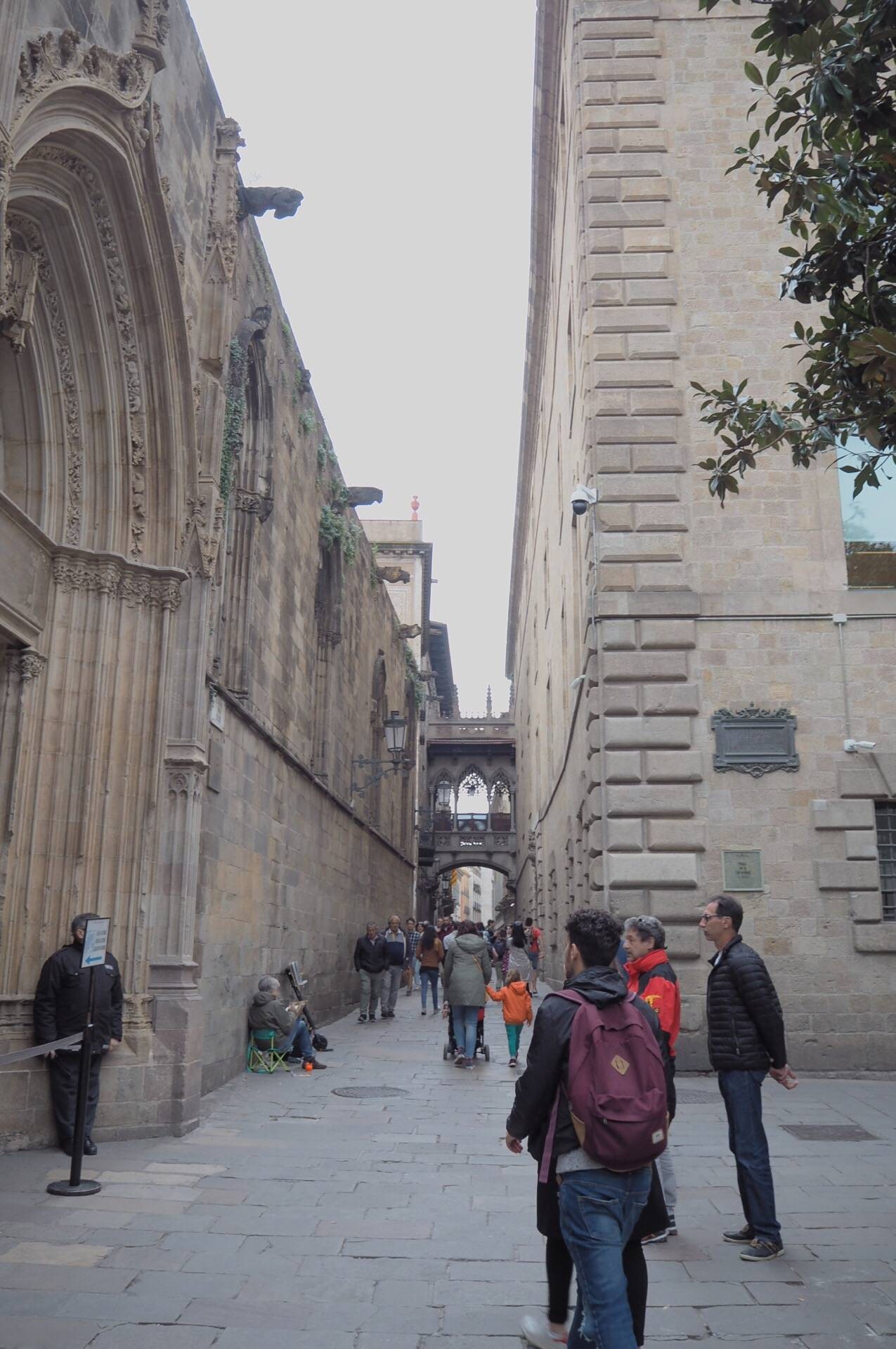 Gothic Quarter - รีวิวสถานที่ท่องเที่ยว