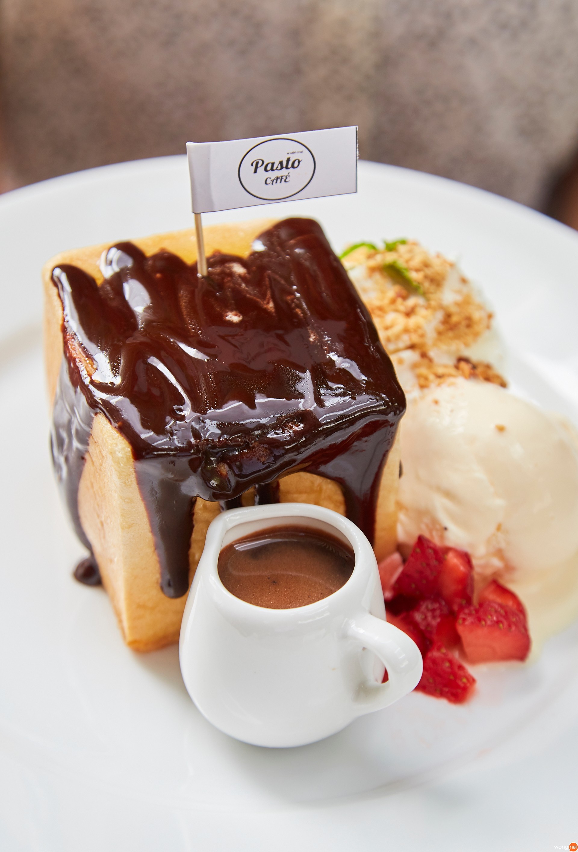 Pasto Cafe คาเฟ่พัทยา บรรยากาศน่านั่ง เช็กอินท่ามกลางสวนสวย