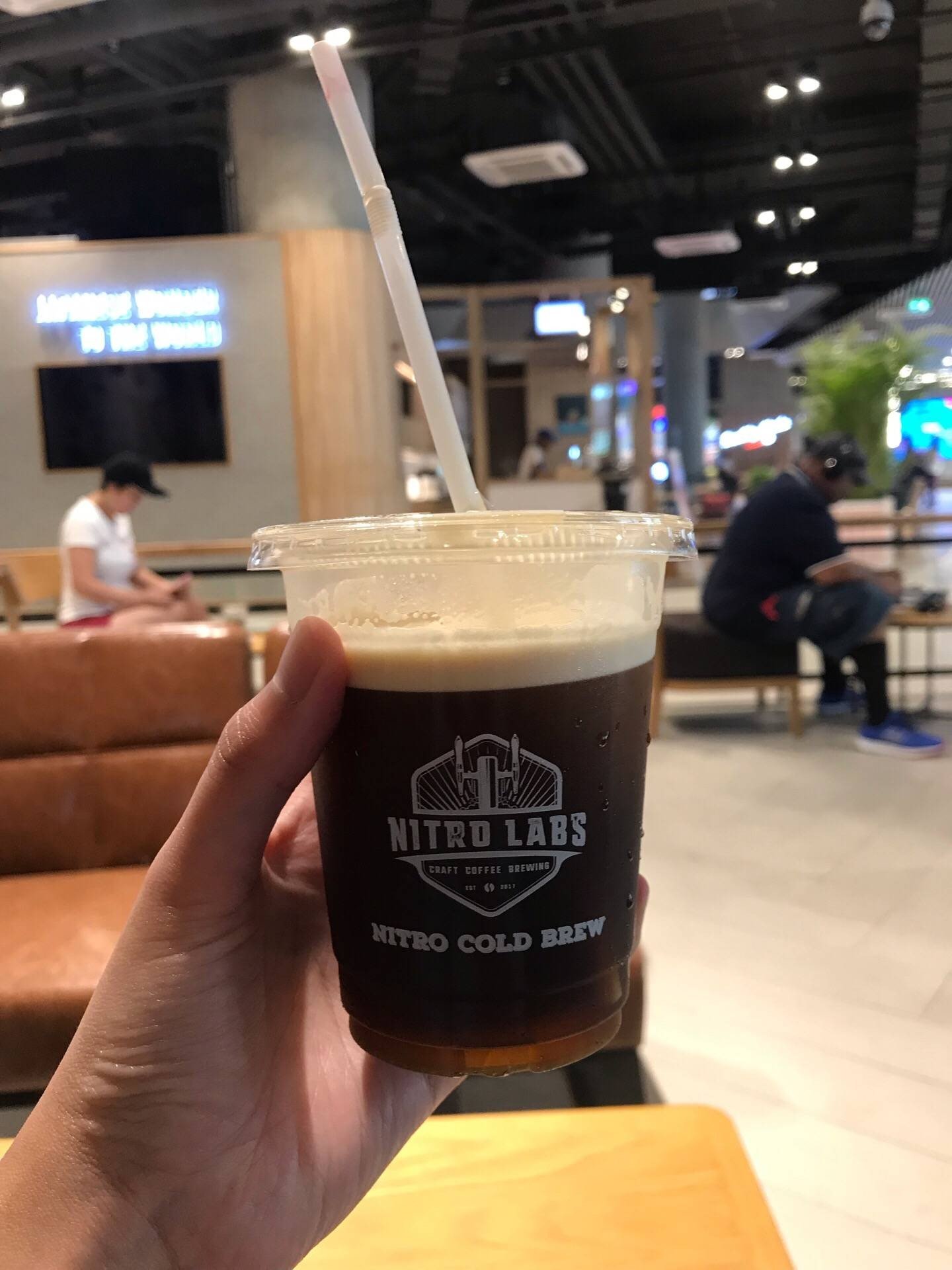 รีวิว Nitro Labs 101 True Digital - ทุกอย่างดียกเว้นคนขาย