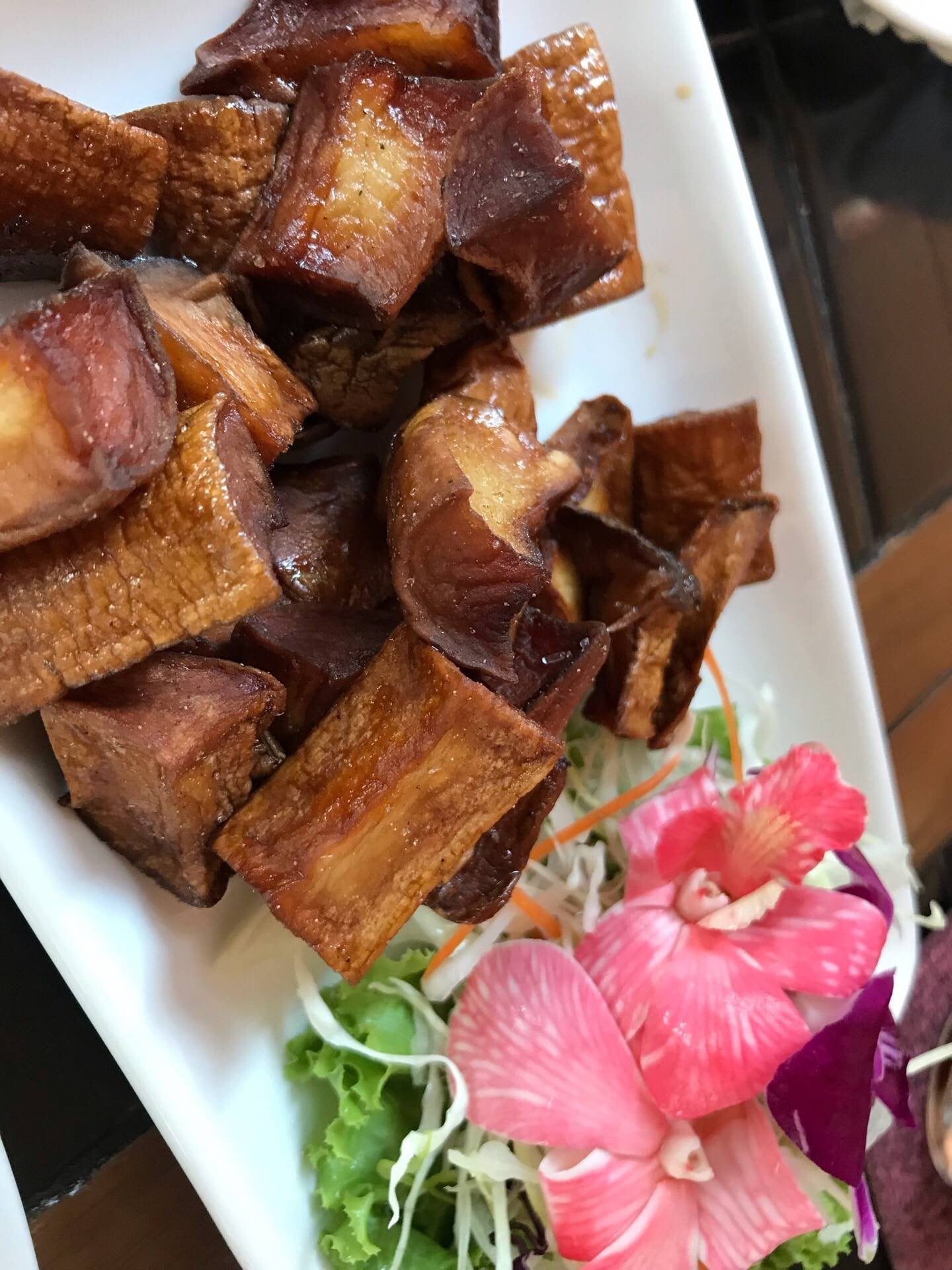 เห็ดทอดซีอิ๊ว ร้าน Boss Thai & Seafood Restaurant (river)