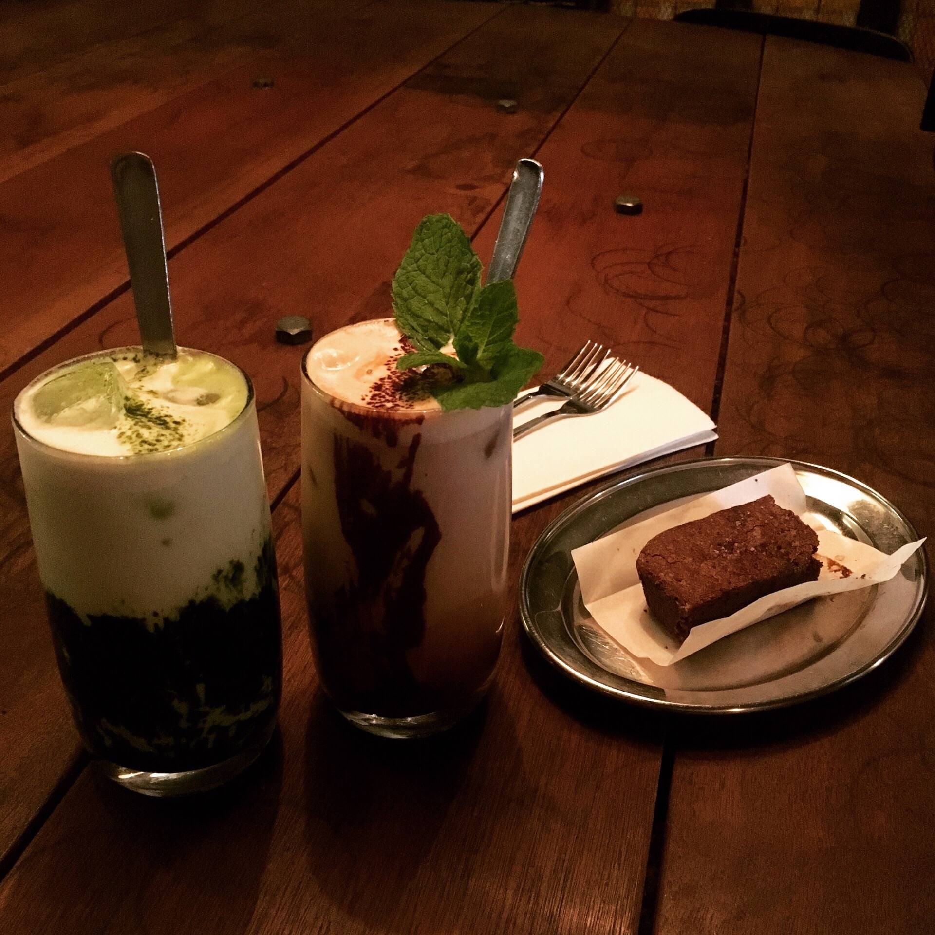 รีวิว Ronin Cafe - Cool cafe in the middle of Clark Quay