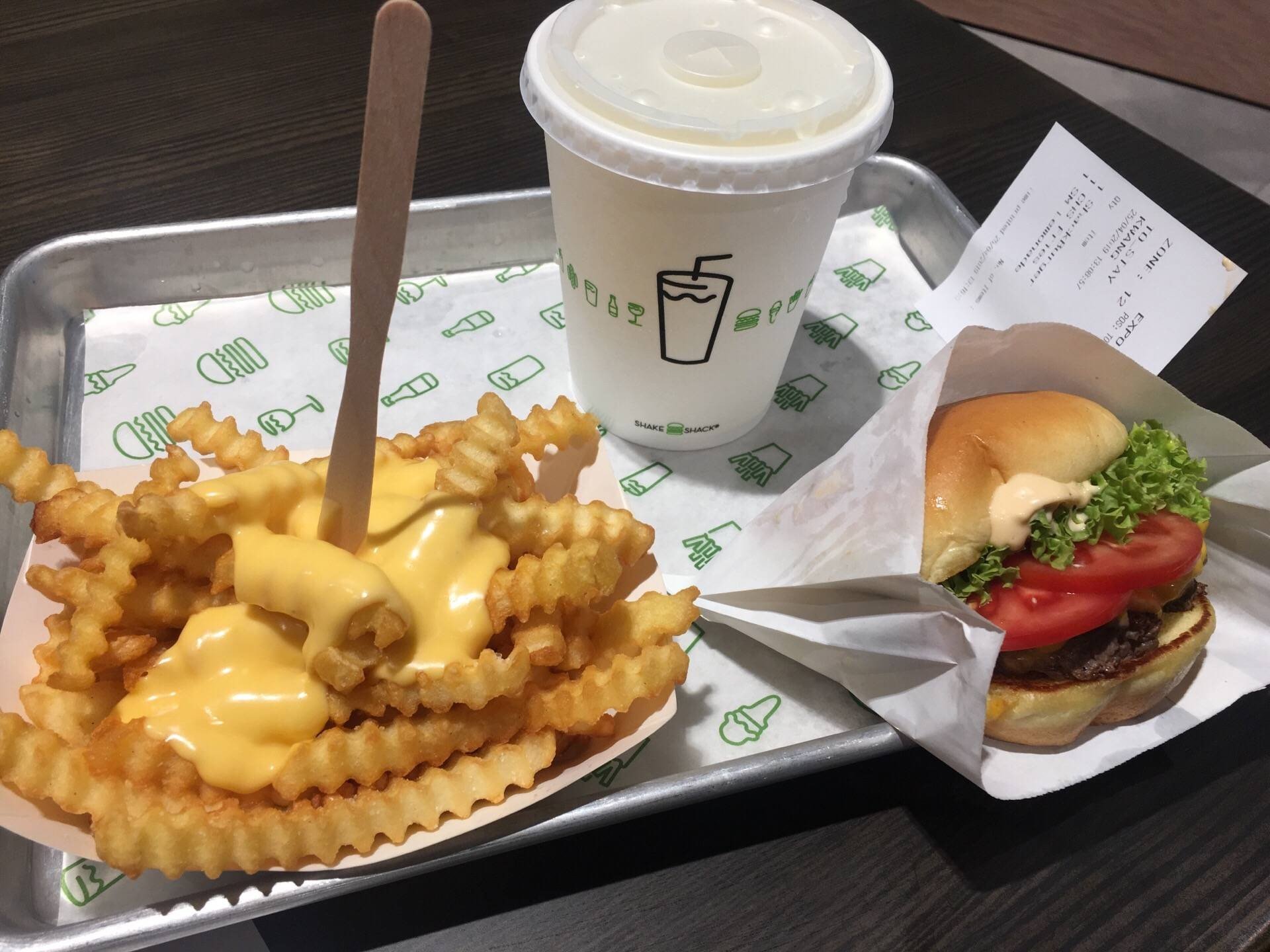 รีวิว Shake Shack Jewel Changi Airport