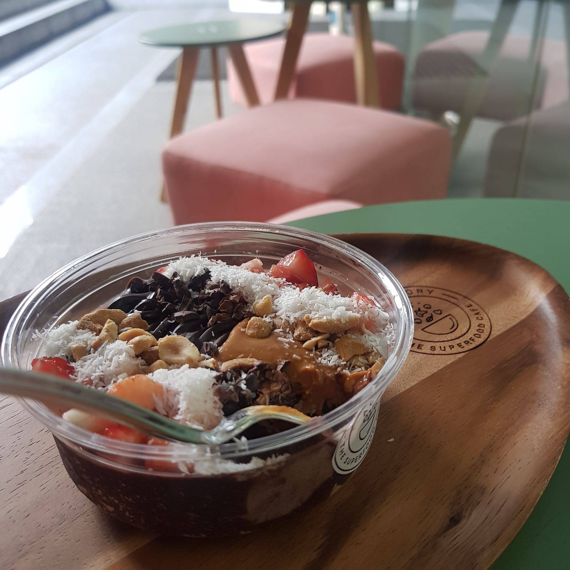 รีวิว Acai Story เอ็มไพรทาวเวอร์ - ร้าน Acai bowl น่ารัก ๆ กินละสดชื่น ...