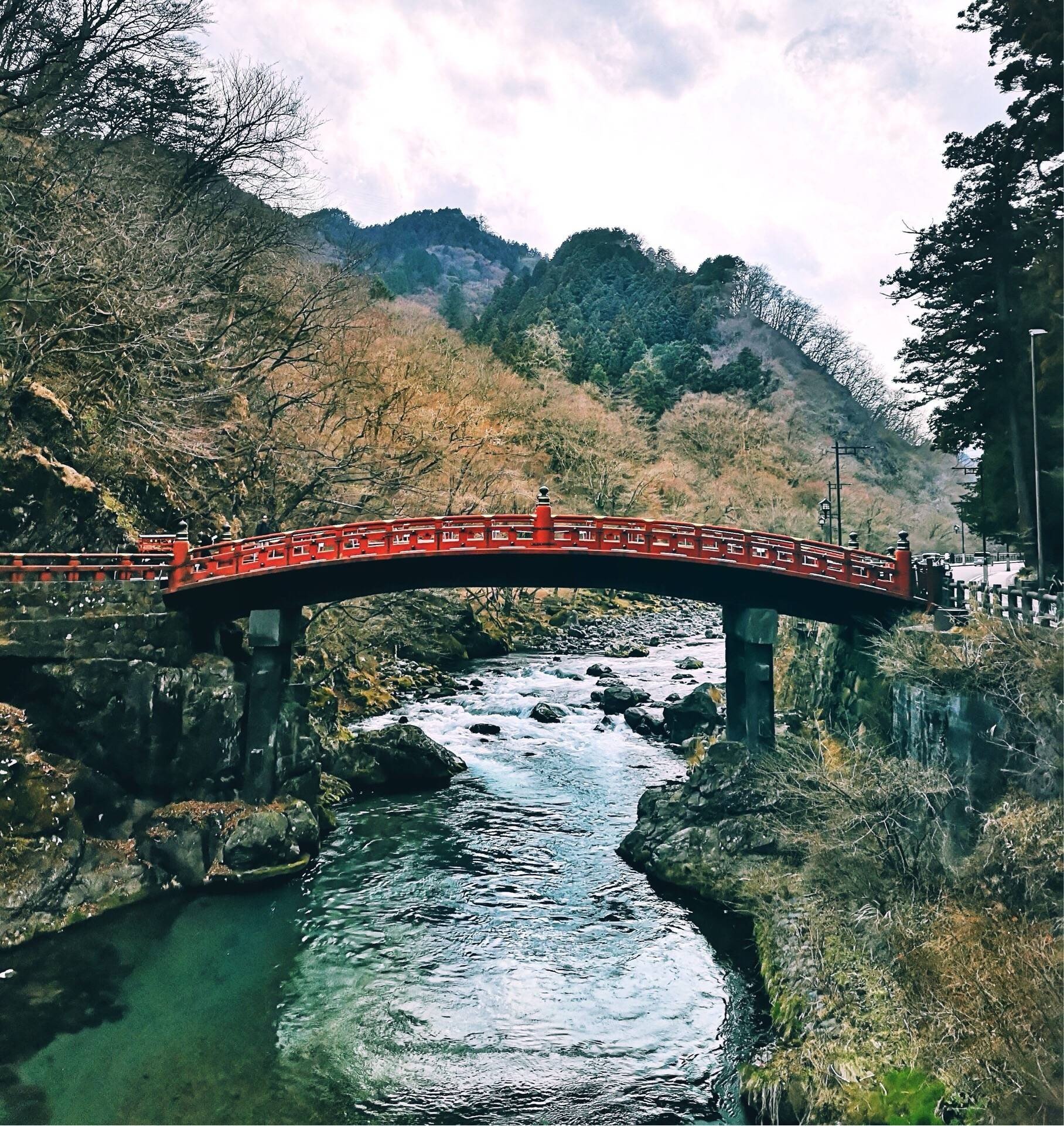Shinkyo Bridge (สะพานชินเคียว) - รีวิวสถานที่ท่องเที่ยว