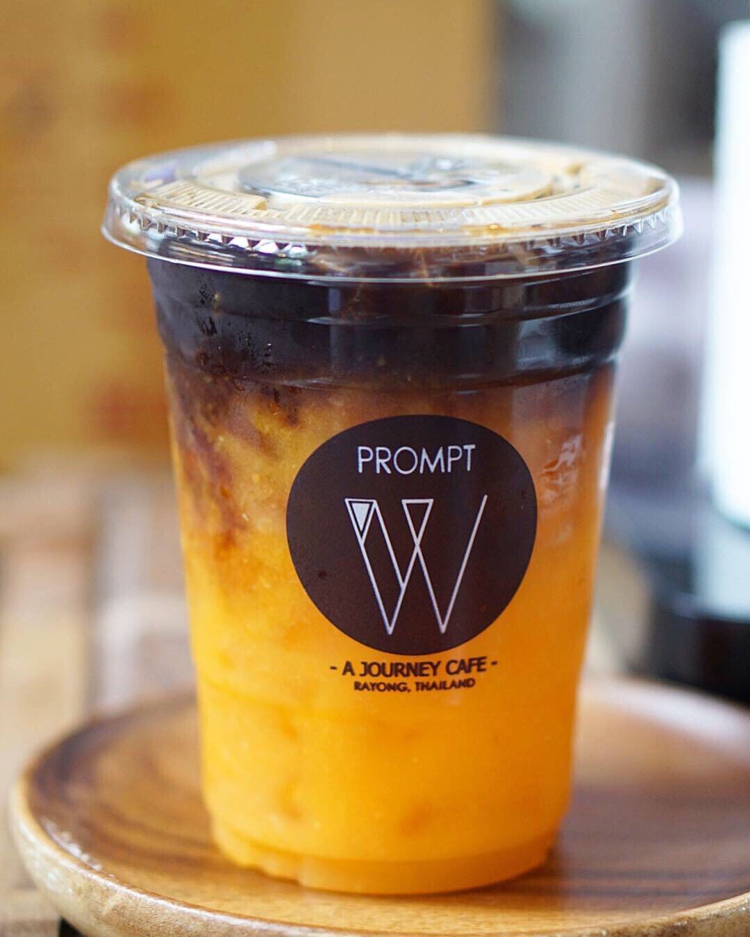 Orangino ร้าน Prompt Cafe