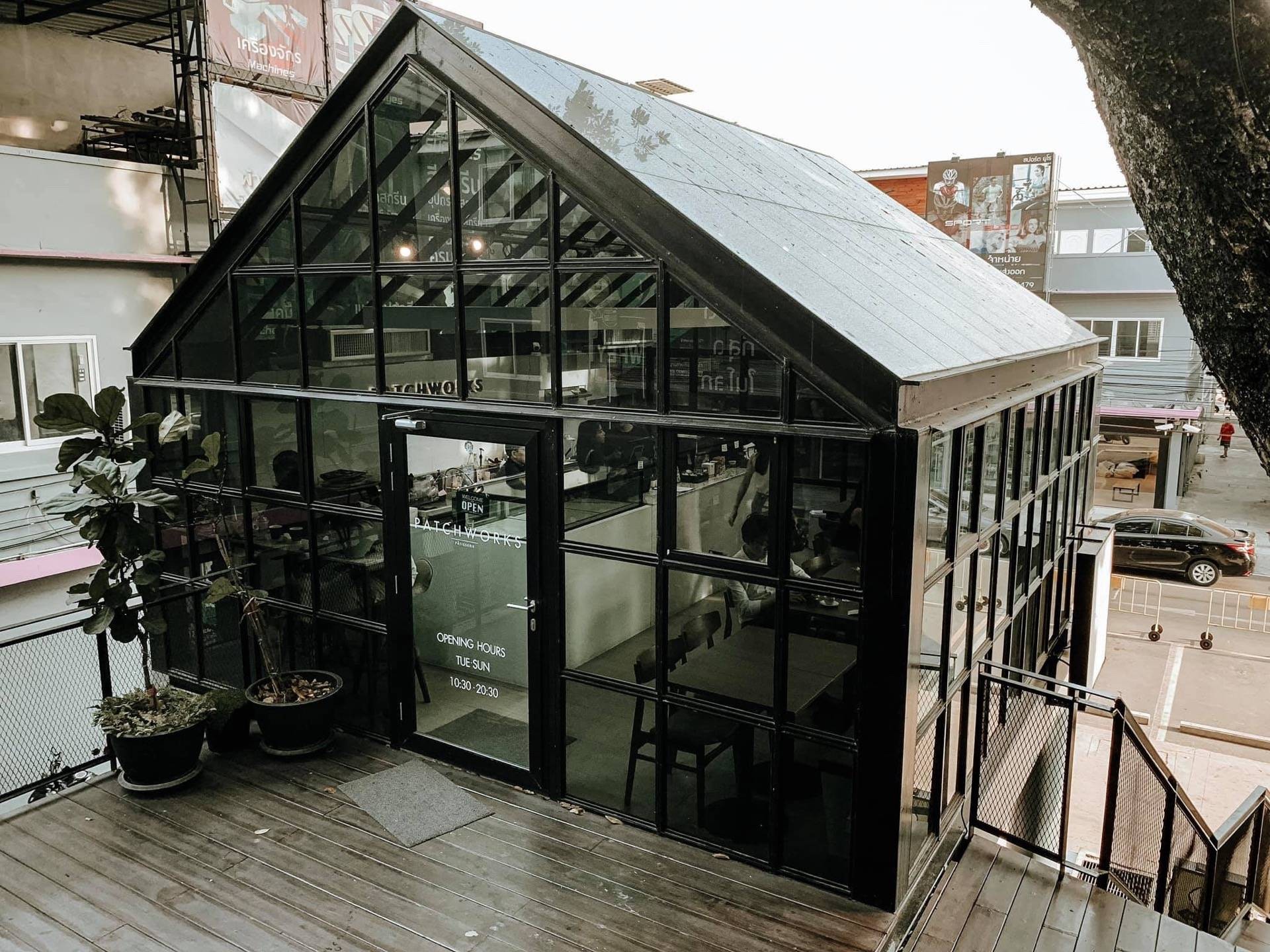 รีวิว PATCHWORKS Fine Pastry & Dessert MRT Bang O - ร้านสวย บรรยากาศดี ...