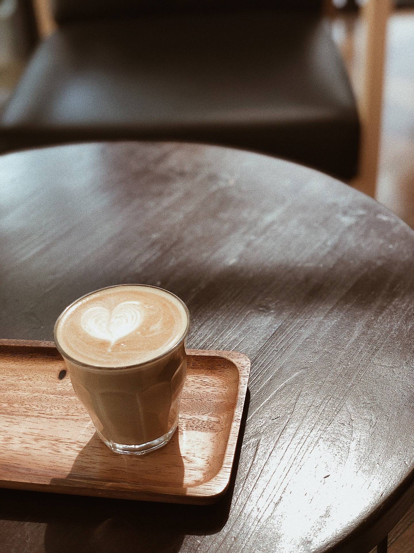 รีวิว Roux Cafe - 🤟🏻ชอบความ After taste ของกาแฟมาก ละมุน - Wongnai