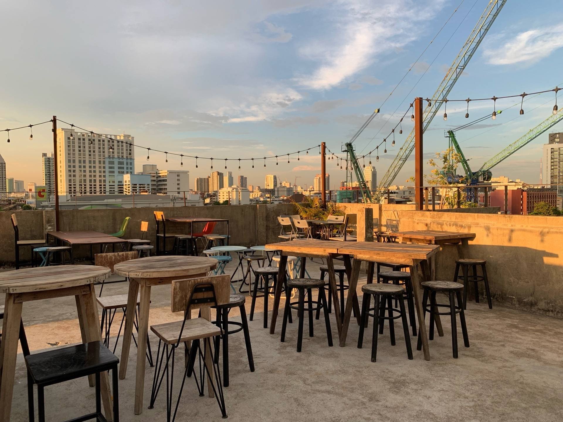 รีวิว Dumbo Rooftop Jazzbar - Bar rooftop ดีๆ