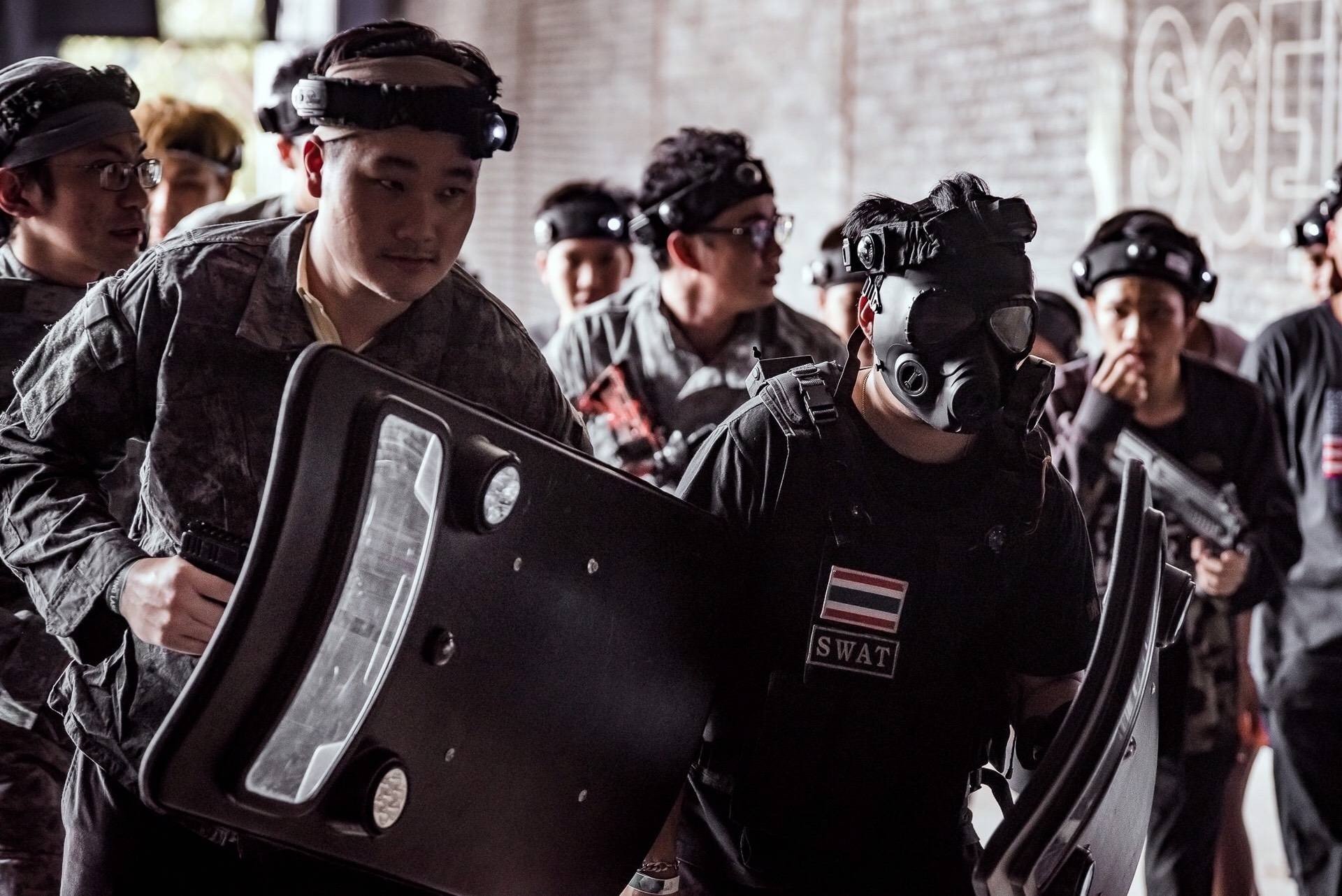 ยกพวกยิง เลเซอร์ เกมส์ (Yok Pok Ying Laser Games) - รีวิวสถานที่ท่องเที่ยว