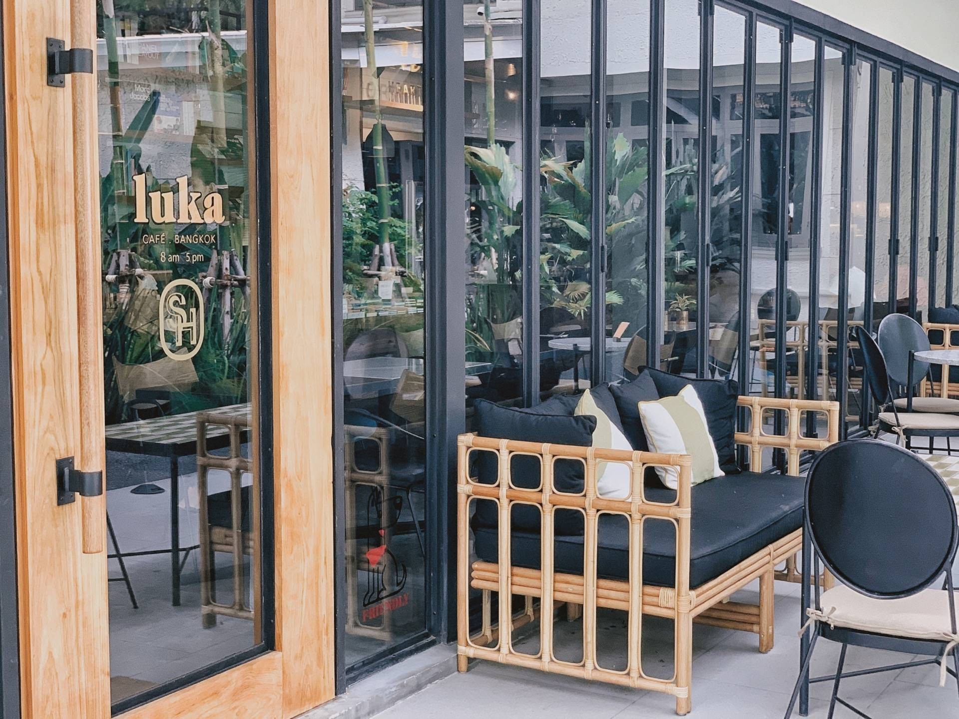 รีวิว Luka SIRI HOUSE at Somkid - อาหารเช้าดีๆ เสริมเมนูพิซซ่าในมื้อกลางวัน