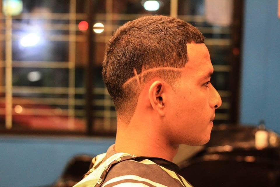 skinfade • อยากตัดสกินเฮด แบบมีลูกเล่น ที่ร้านมีบริการนะครับ ราคาเดียว ...