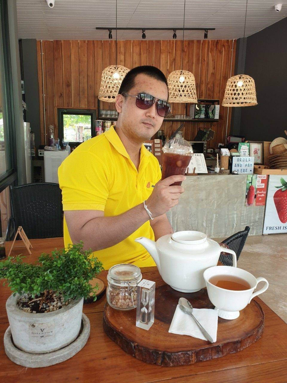 รีวิว Villa De View Café - บรรยากาศสบายๆ ร้านบริการดี