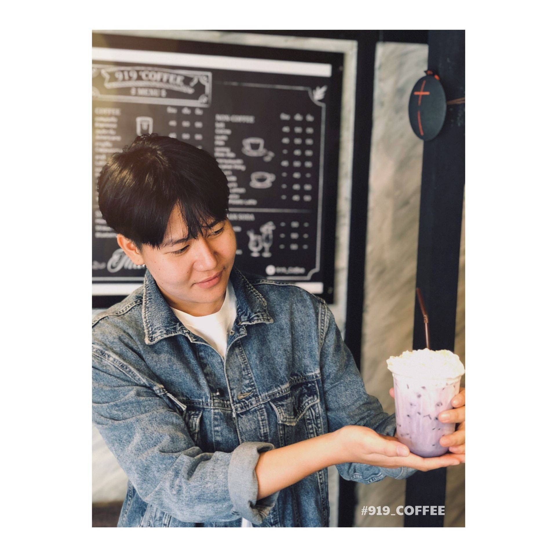 รีวิว 919 COFFEE - อร่อยทุกเมนูเลยค่ะ วันนี้จัดไป 5 แก้ว เจ้าของร้านชง ...