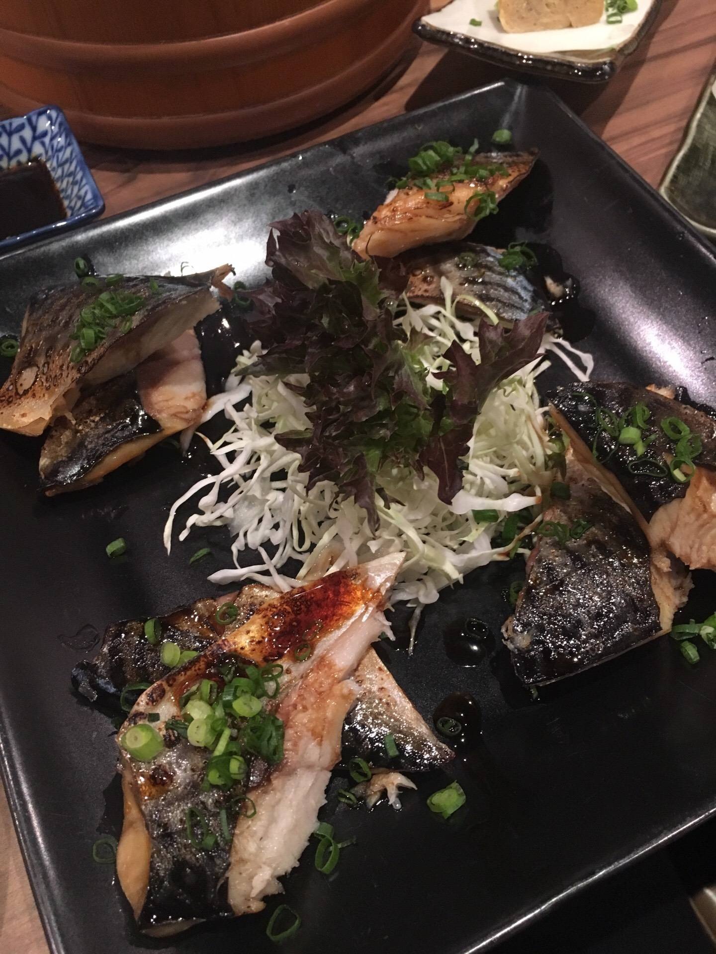 ปลาซาบะย่างซีอิ๊ว ร้าน Kan Teki Ya Jasmine Building