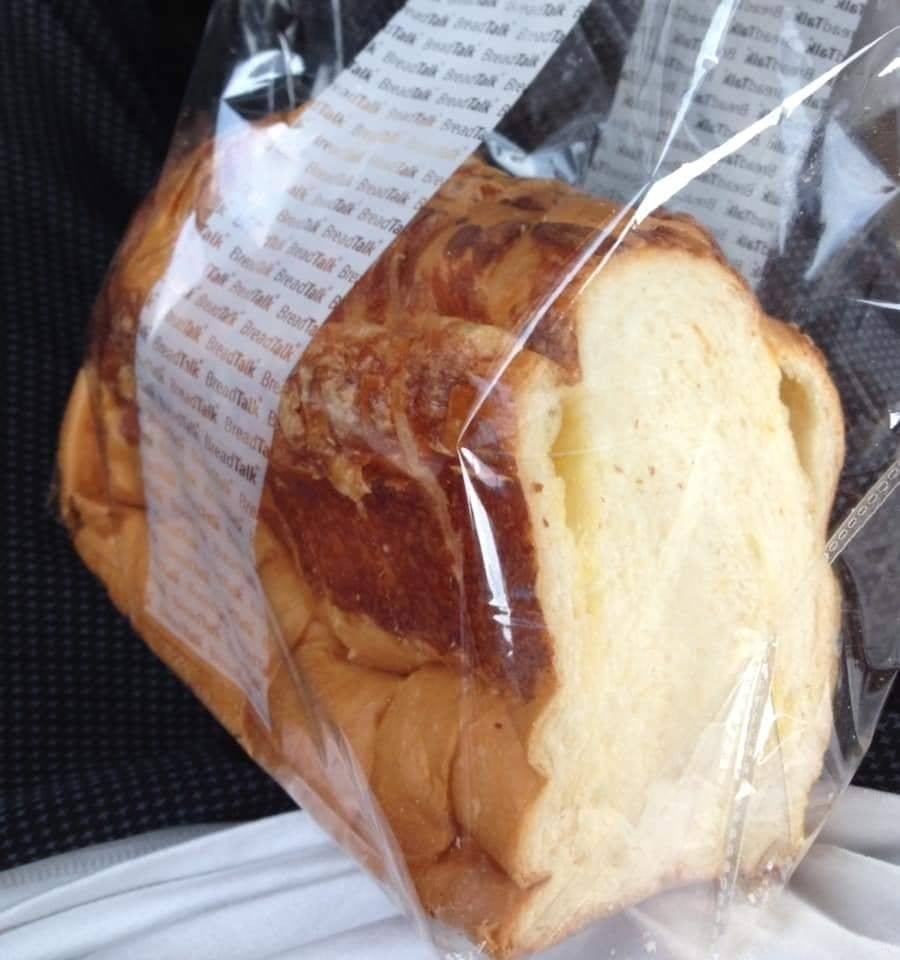 รีวิว Breadtalk ซีคอน - Earthquake และ California - Wongnai