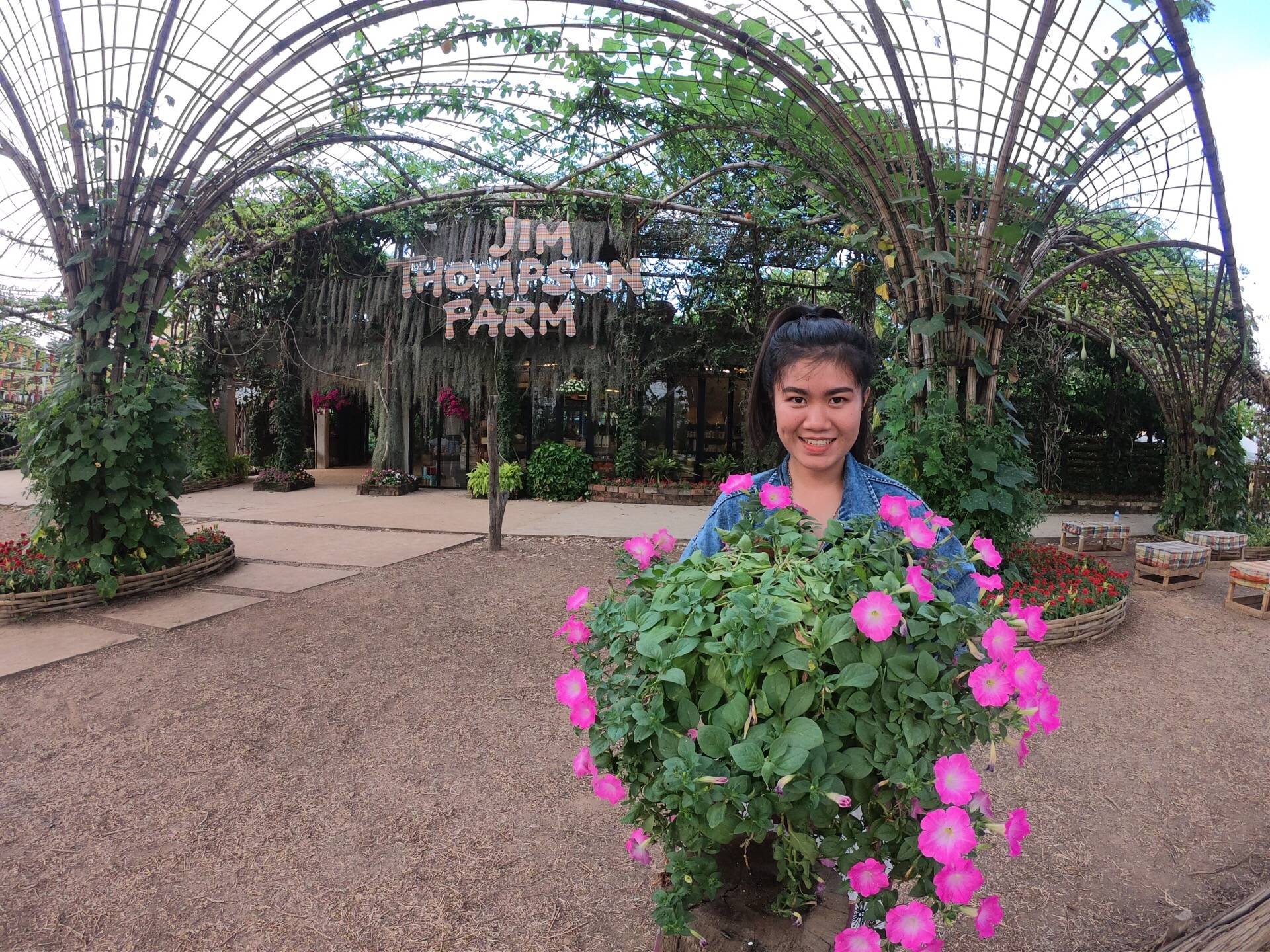 รีวิว Jim Thompson Farm - จิมทอมป์สันฟาร์ม