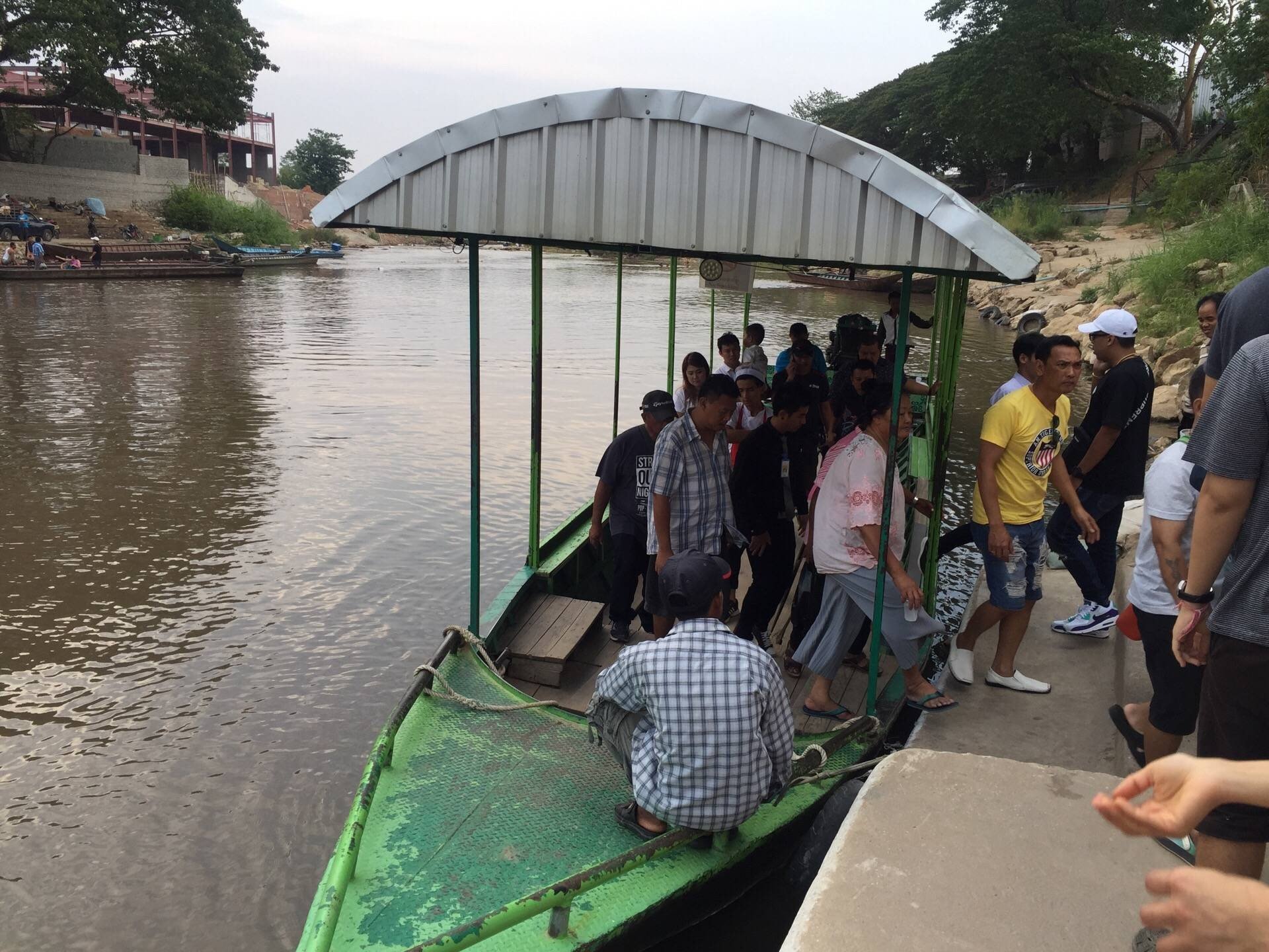 รูป Myawaddy Complex เมียวดีคอมเพล็กซ์ - Wongnai