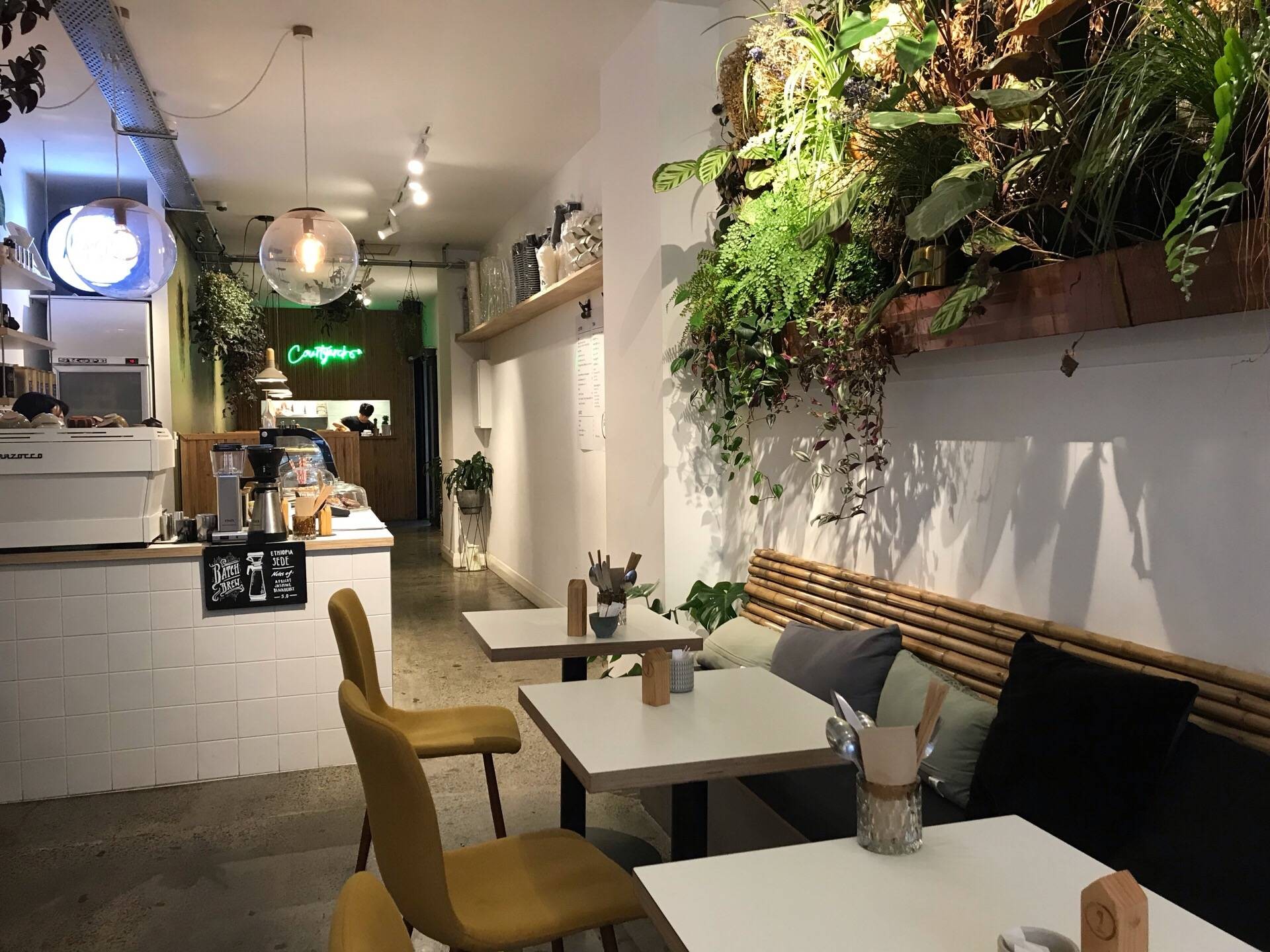 รีวิว The Kimchi Project - ร้านสวย อาหารน่าทาน เหมาะแก่การนั่งชิล