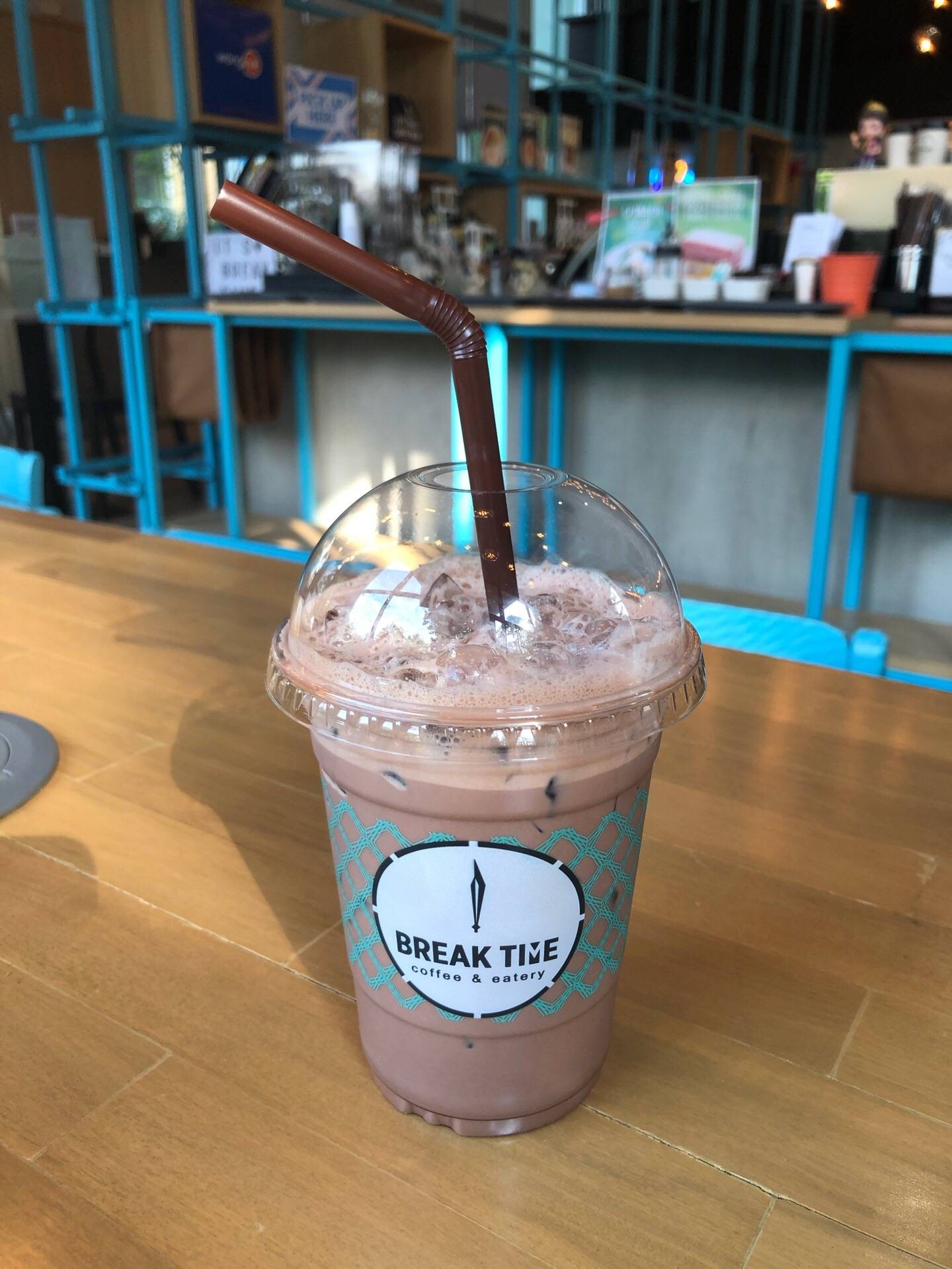 รีวิว Break Time Coffee & Eatery - ร้านสวย นั่งสบาย แอร์เย็น เหมาะกับ ...