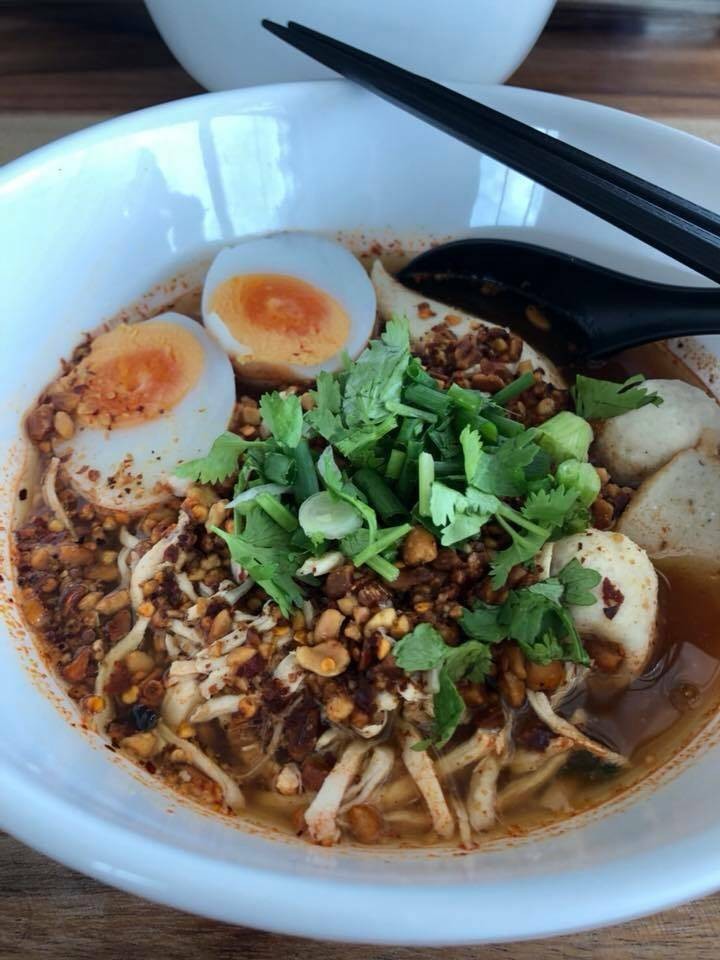 [รีวิว] ร้าน San Sab Noodles & food | เมนูแนะนำ รูปภาพ ราคา