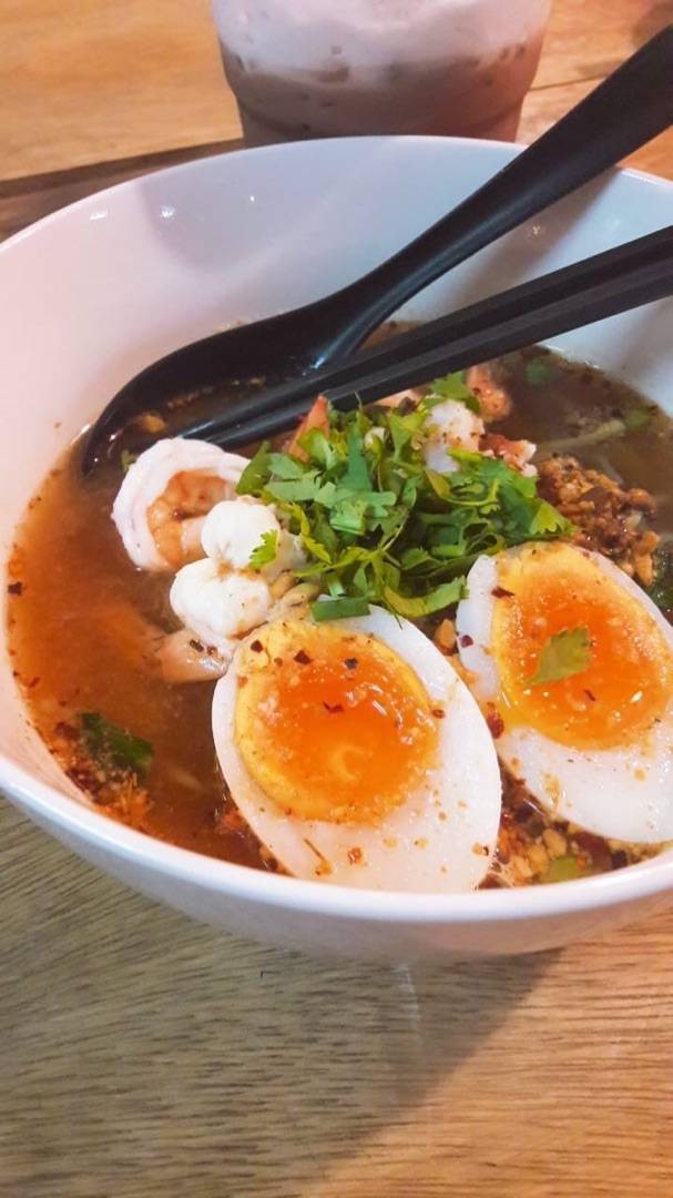 [รีวิว] ร้าน San Sab Noodles & food | เมนูแนะนำ รูปภาพ ราคา