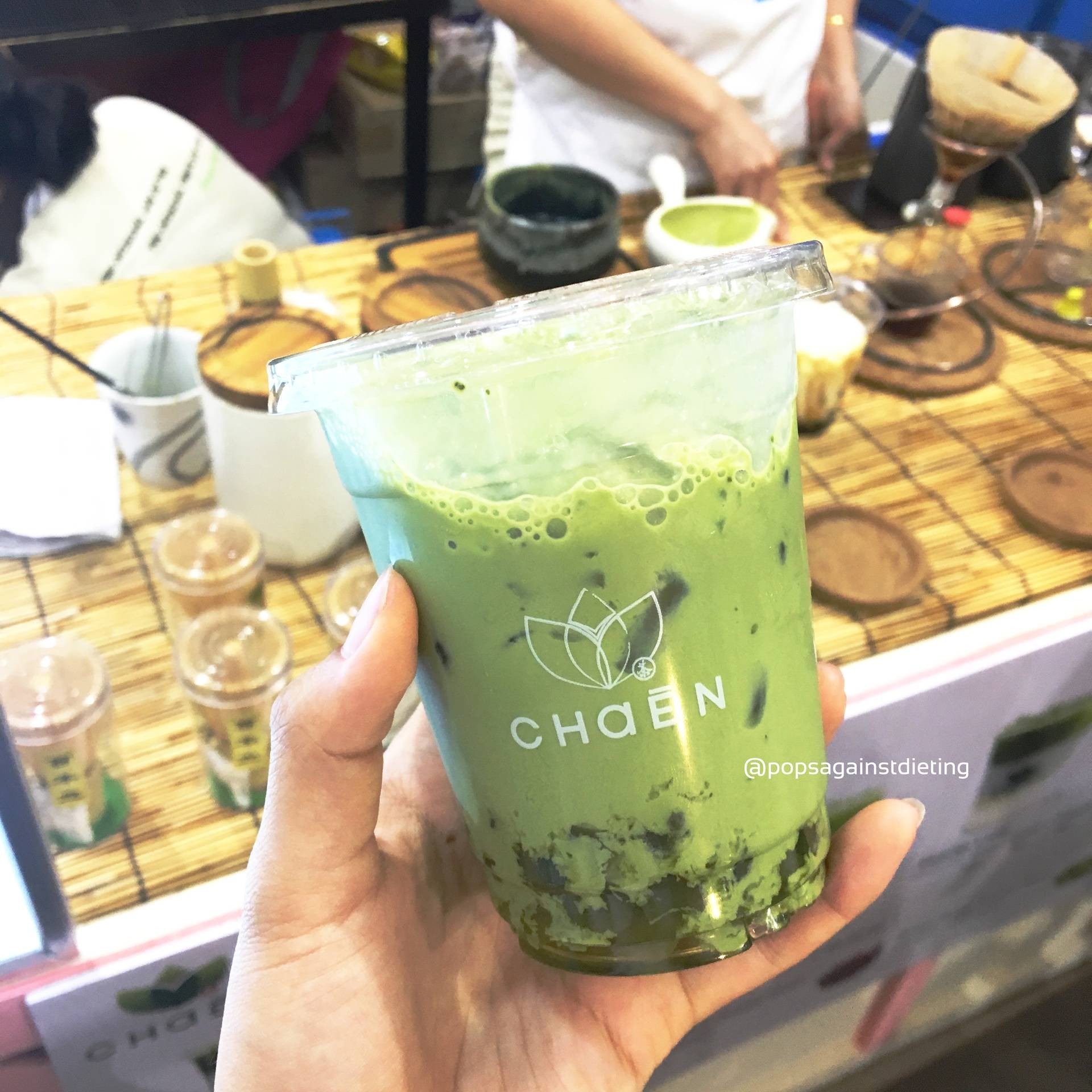 รีวิว ChaEn Matcha (ชาเอ็น) ซีซั่นมอลล์ อยู่ในโซนฟู๊ดคอร์ท ด้านใน Tops - มัทฉะเข้มๆ แก้วเล็กไปนิด