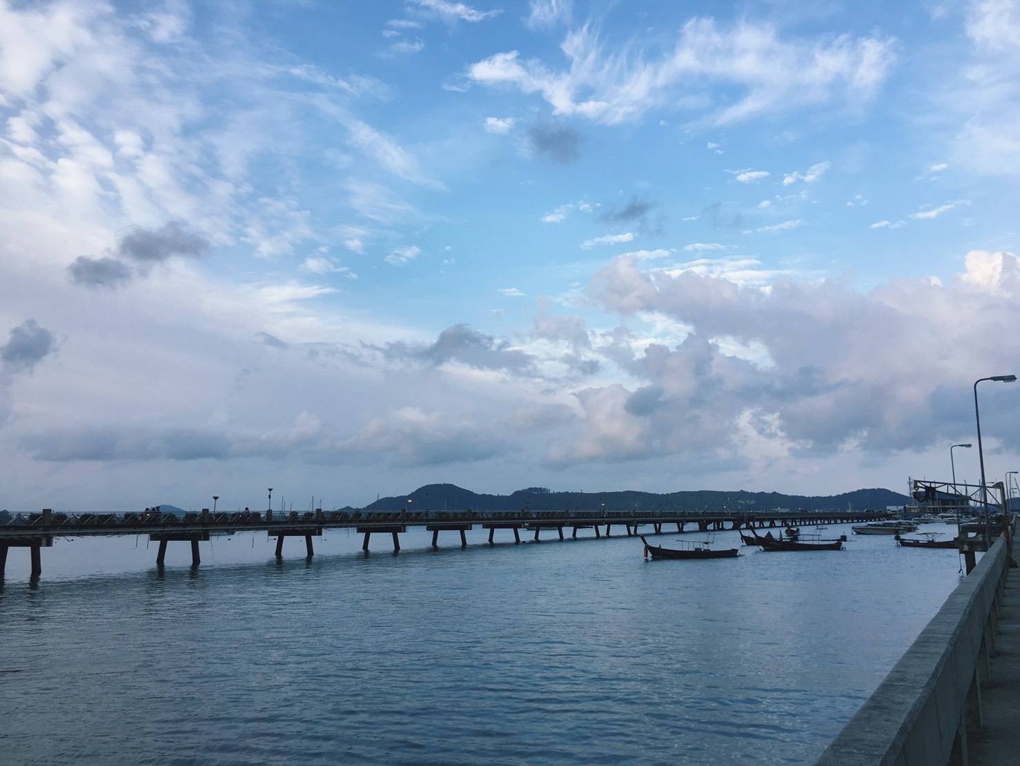 รูป ท่าเรืออ่าวฉลอง อ่าวฉลอง Wongnai