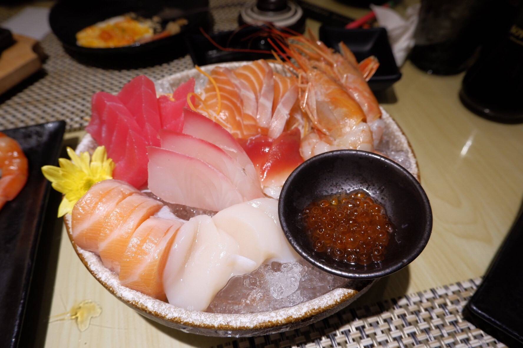 ฮารุ ซาชิมิ เซ็ท ร้าน Haru Japanese Buffet