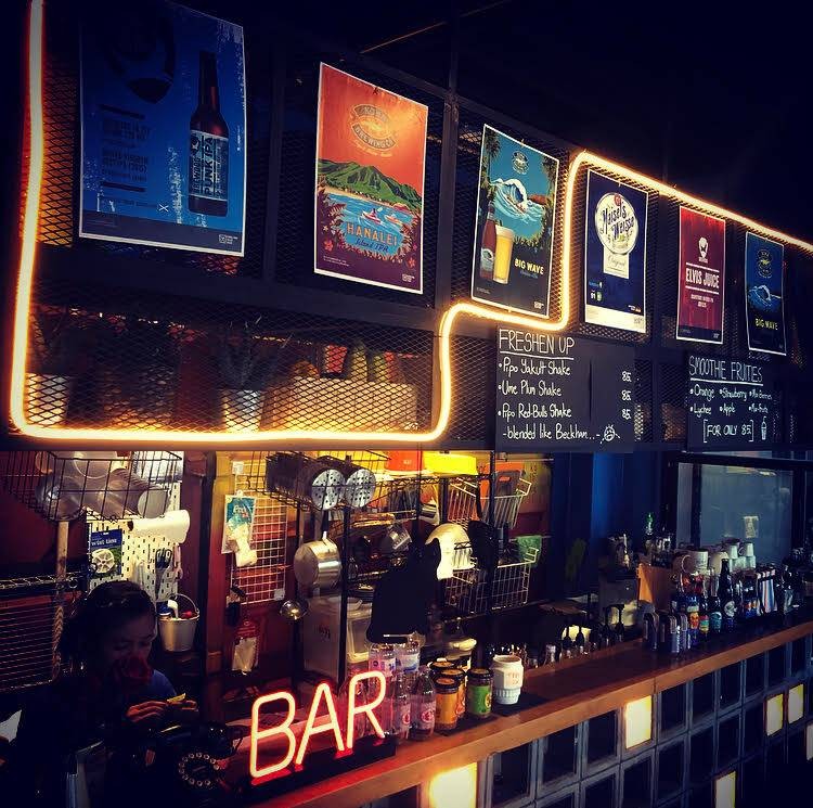 รีวิว BOX79 Cafe & Bar - secret place that you can sit down and relax