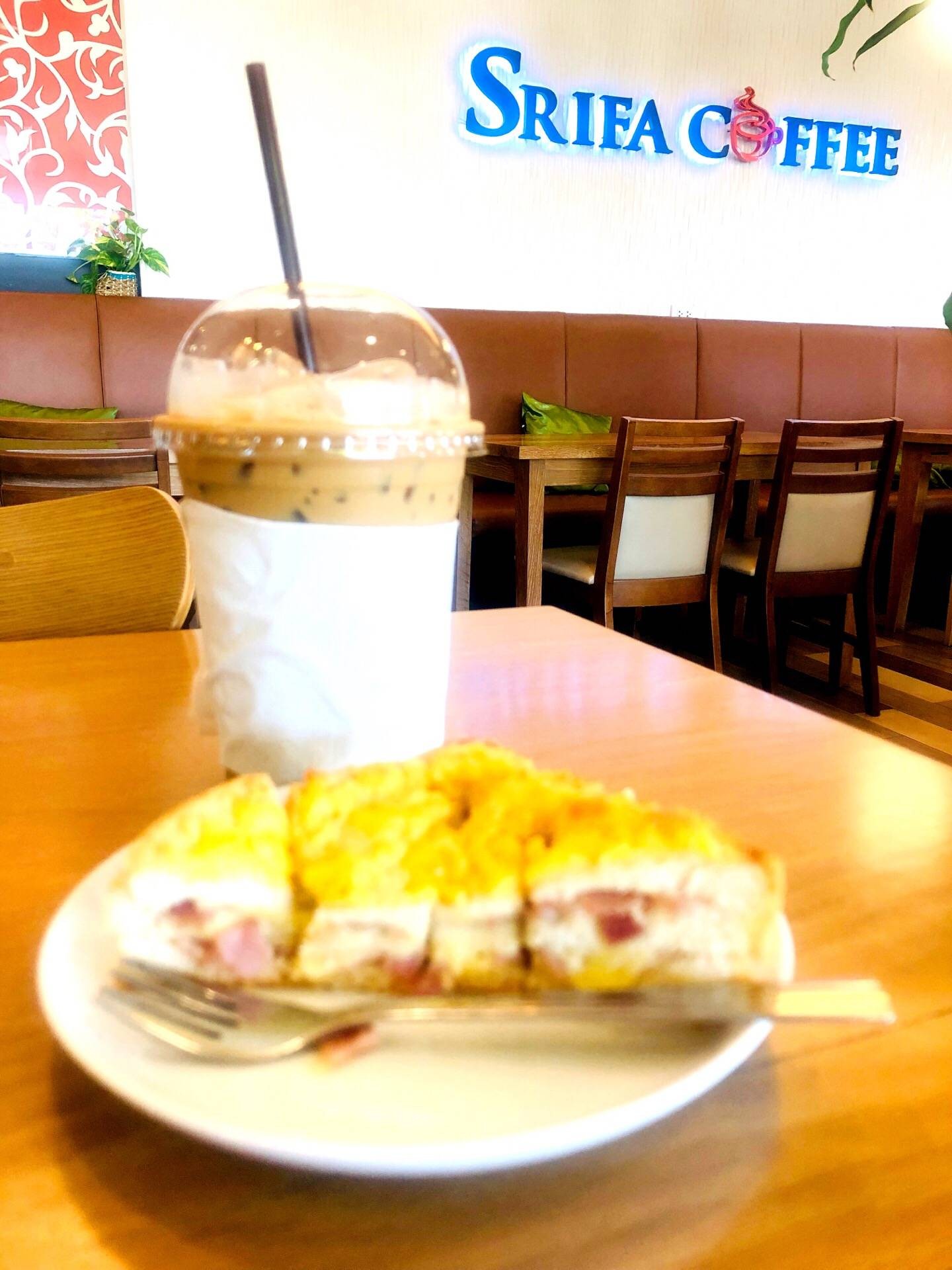 รีวิว Srifa Coffee - กาแฟดี เค้กอร่อย