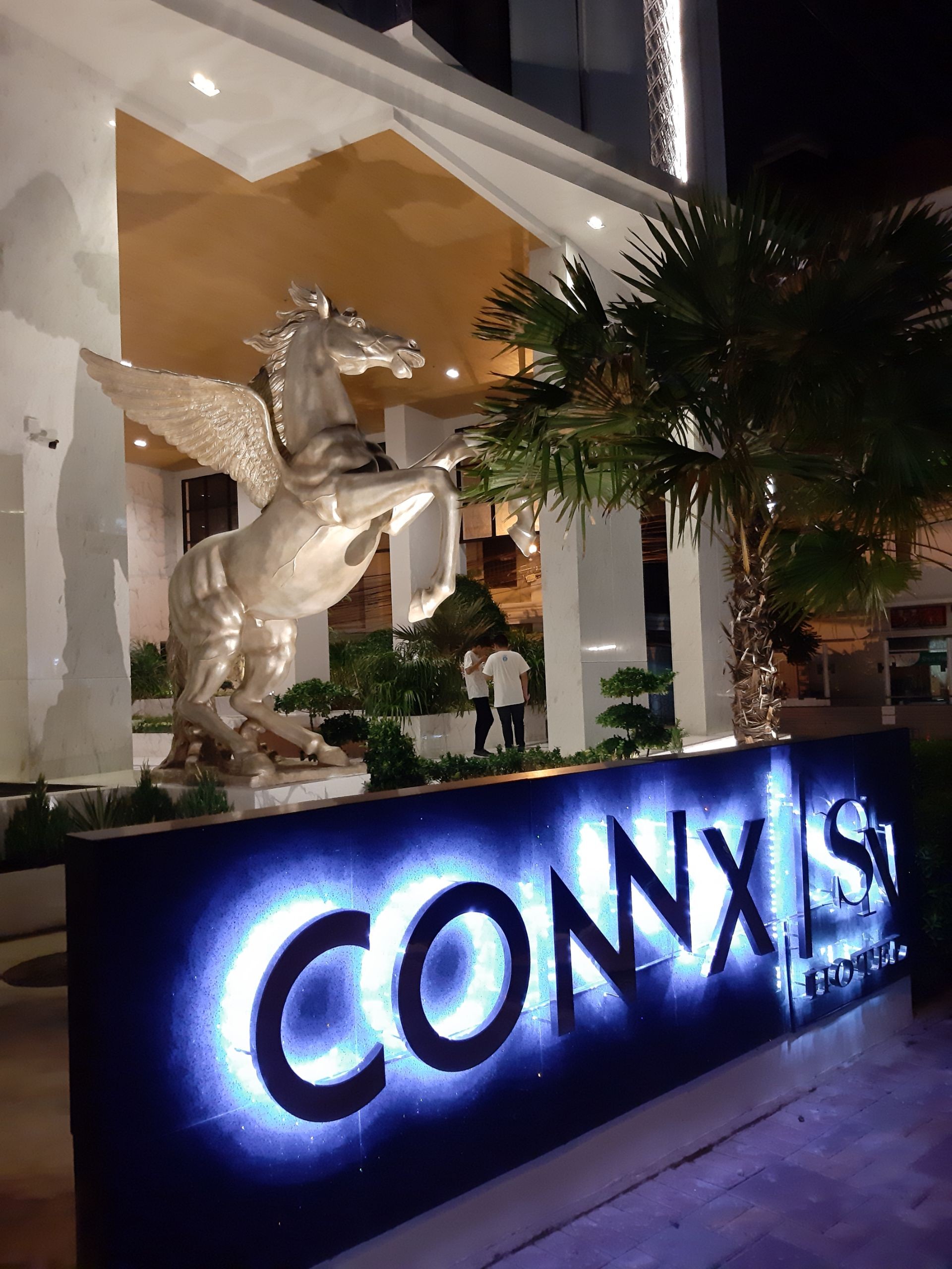 รีวิว Sn Connx Hotel - โรงแรมใหม่สวยหรูใกล้terminal pattaya