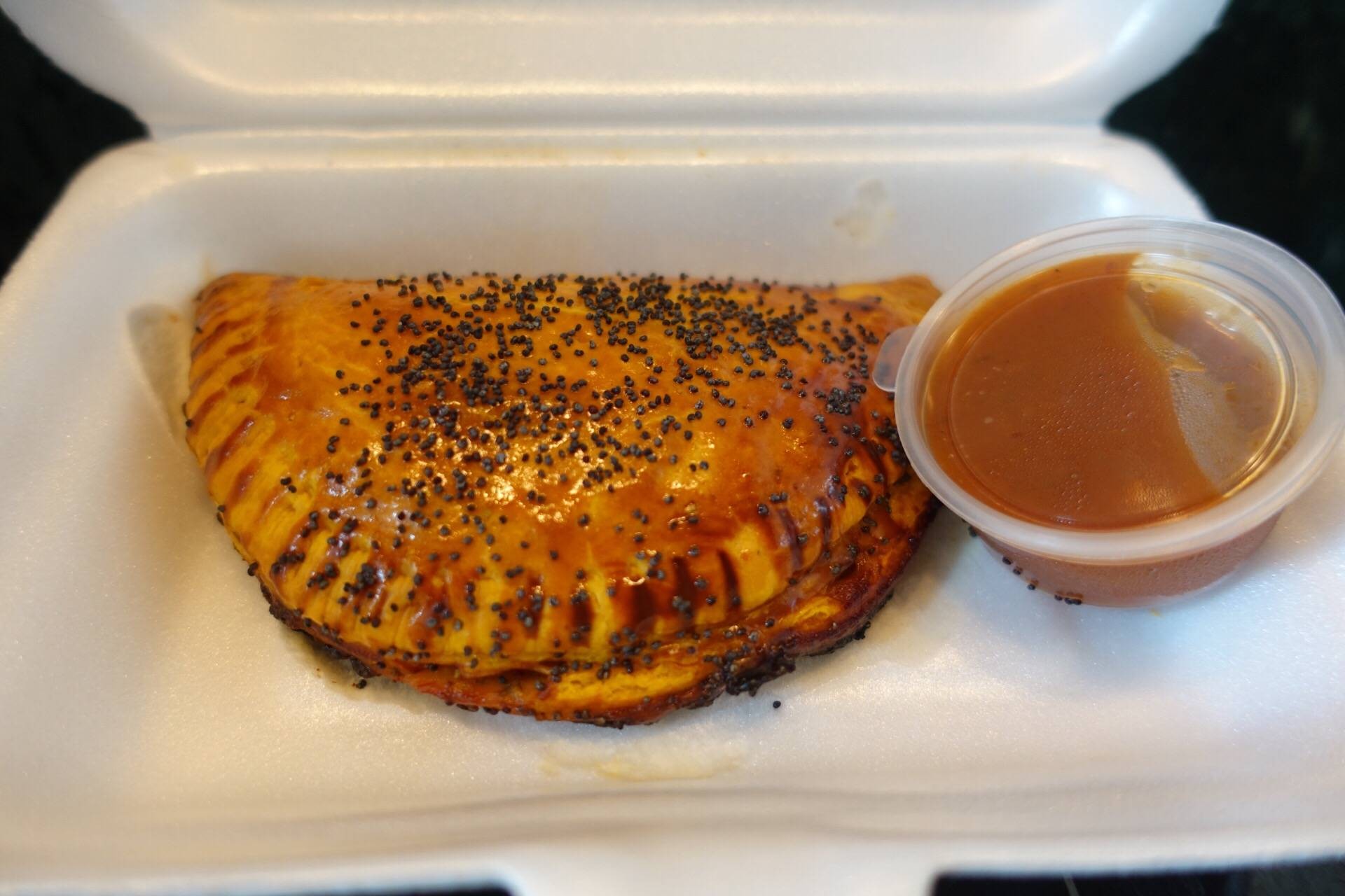 รีวิว Caribbean Roti พร้อมพงษ์ - Island Pie คือห้ามพลาดค่ะ ดีสุดๆ - Wongnai