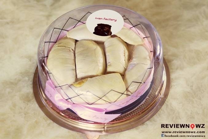 รีวิว ivan factory - ชีสเค้กทุเรียนหน้าล้นหอมอร่อยหวานน้อยแต่ฟินมาก