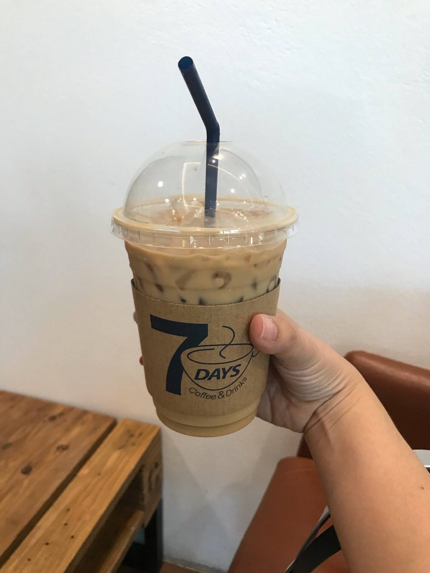 รีวิว 7 Days Coffee & Drinks - ร้านคาเฟ่เล็กๆ แต่รสชาติไม่เล็กเลย