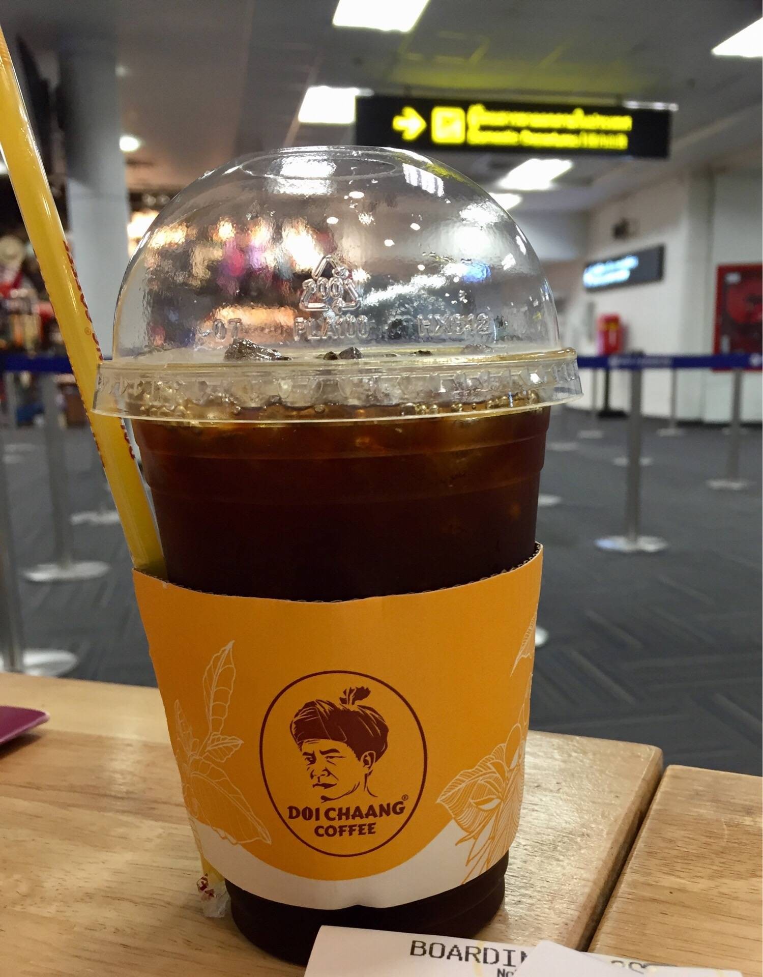 รีวิว Doi Chaang Caffe' สนามบินเชียงใหม่ สาขา 1 - จิบกาแฟรอขึ้นเครื่องค่ะ