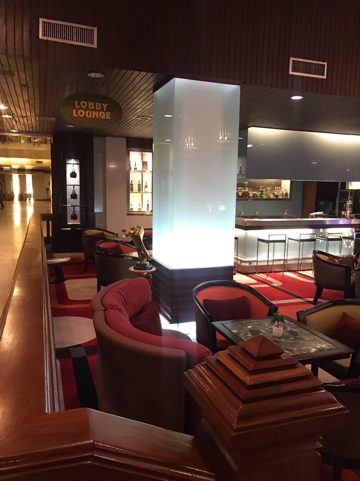 ร้าน Lobby Lounge Ambassador | รีวิวร้านอาหาร - Wongnai