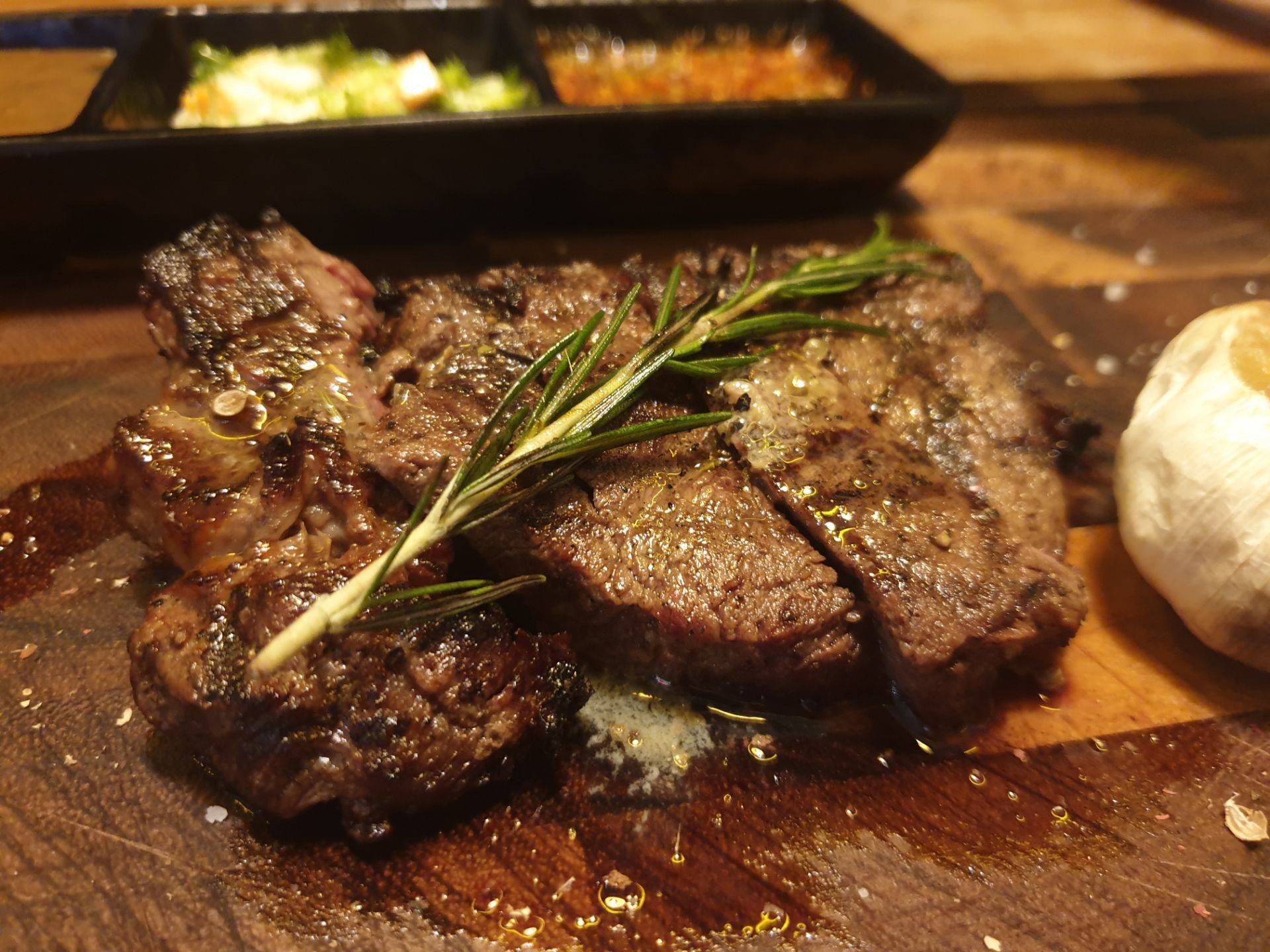รีวิว 300 Grams Butcher and Restaurant - เนื้อสเต็กเกรดพรีเมี่ยม อร่อยม ...