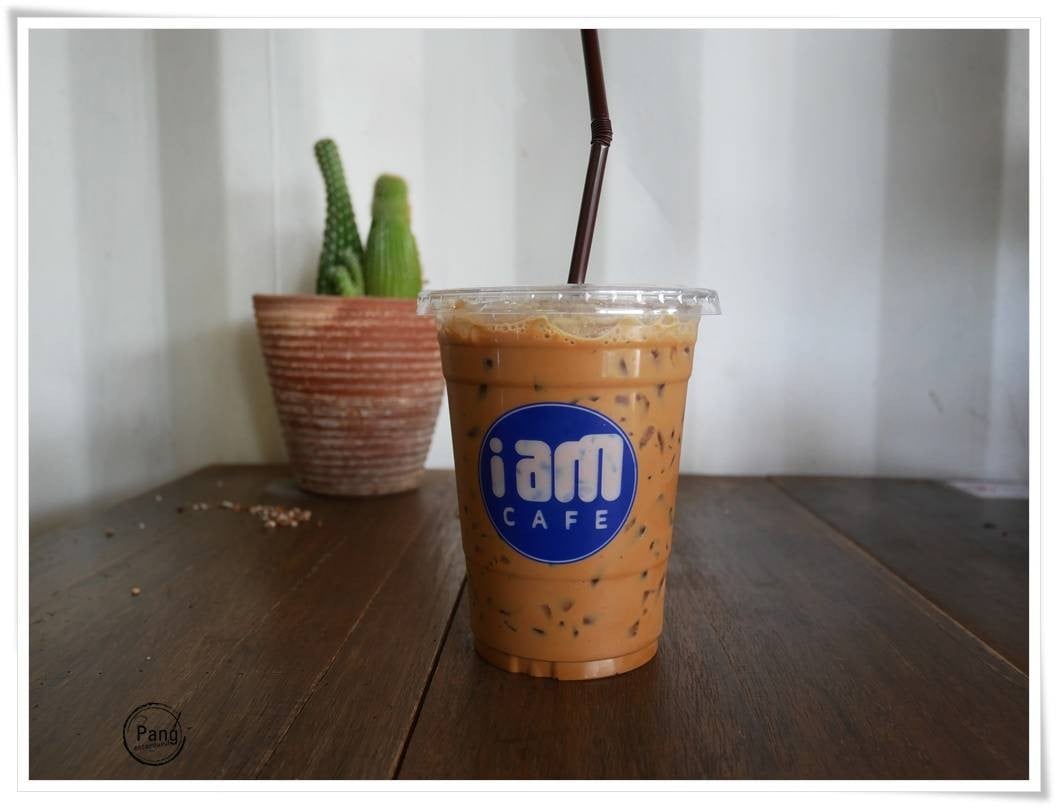 รีวิว I Am Cafe สิงห์บุรี - ร้านกาแฟในตู้คอนเทนเนอร์