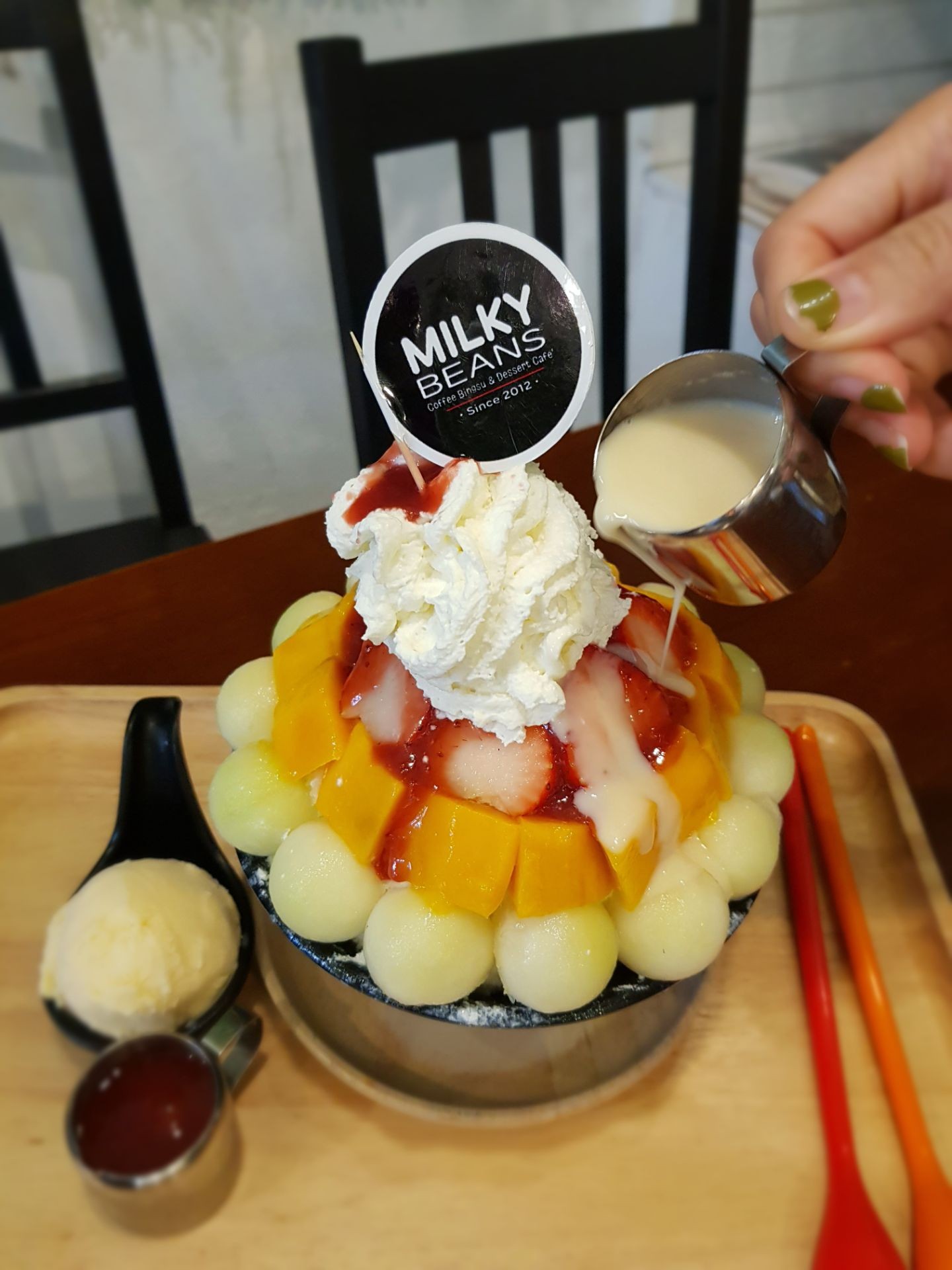 รีวิว MILKY BEANS - ของหวาน เยียวยาทุกสิ่งได้