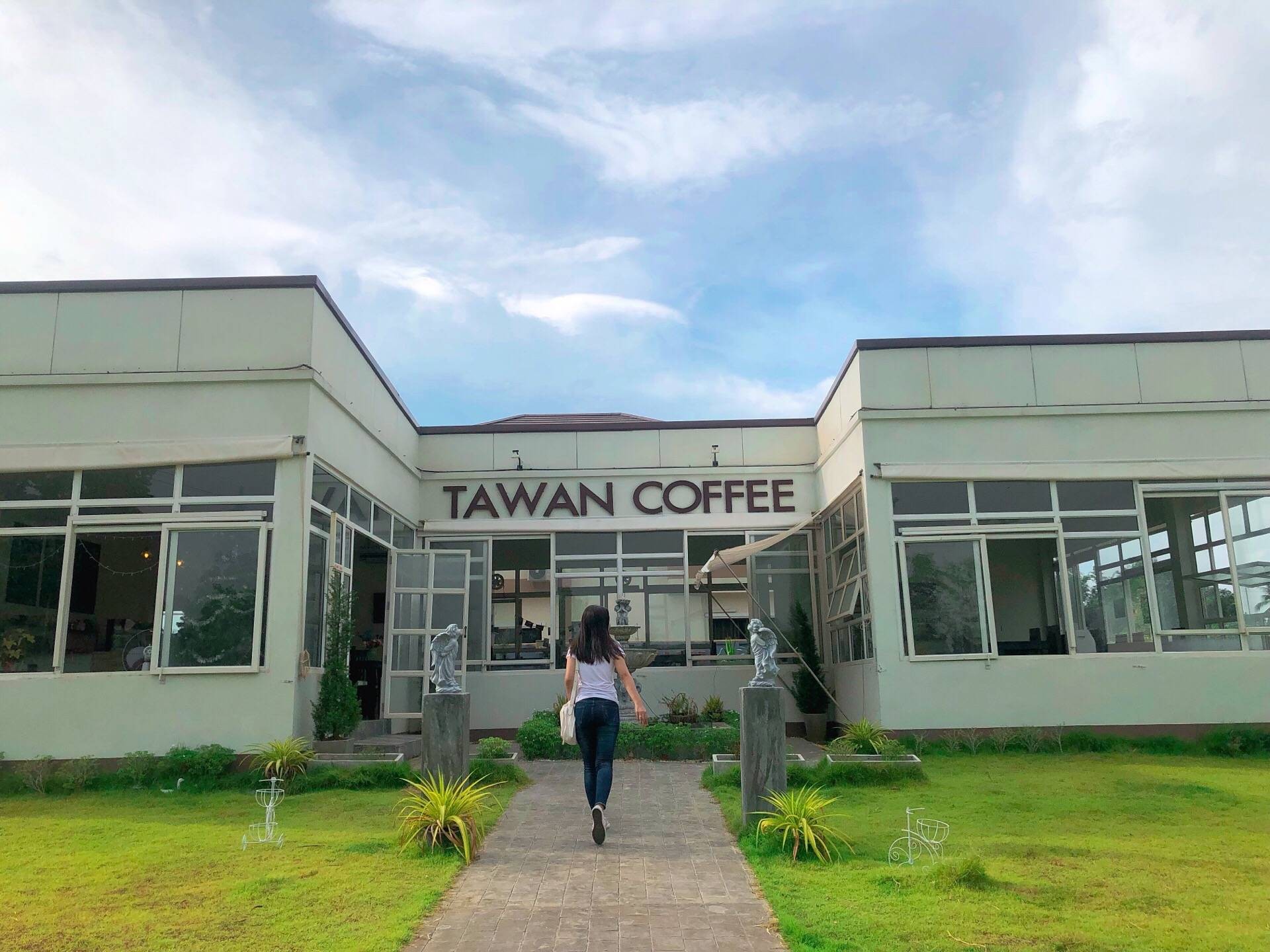 รีวิว Tawan Coffee - ชาเขียวอร่อย เข้มข้น บราวนี่ก็อร่อย ร้านบรรยากาศดี ...